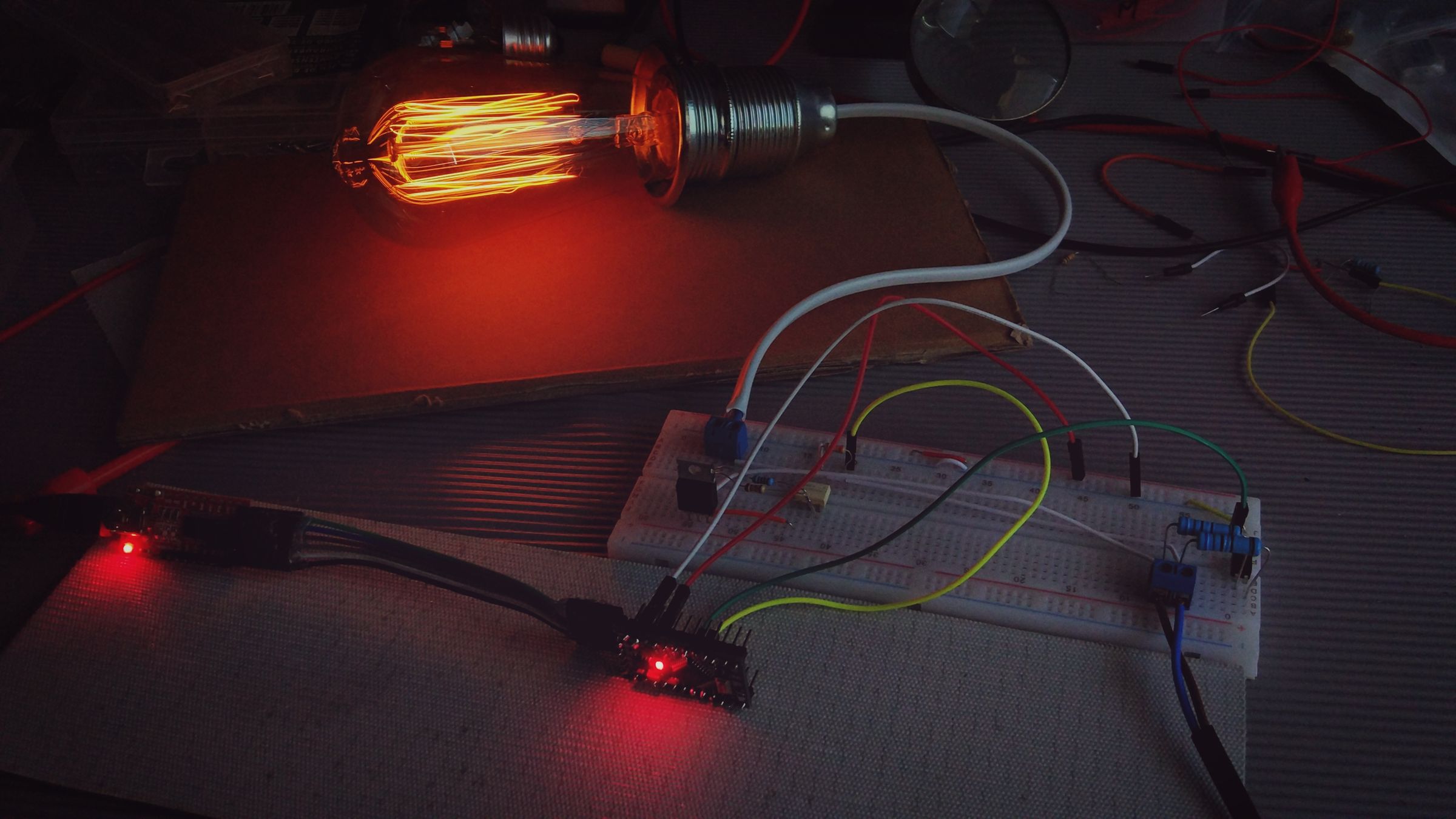 Edison Lamp Dimmer 230V Arduino IRDA Remote Control - Instructables