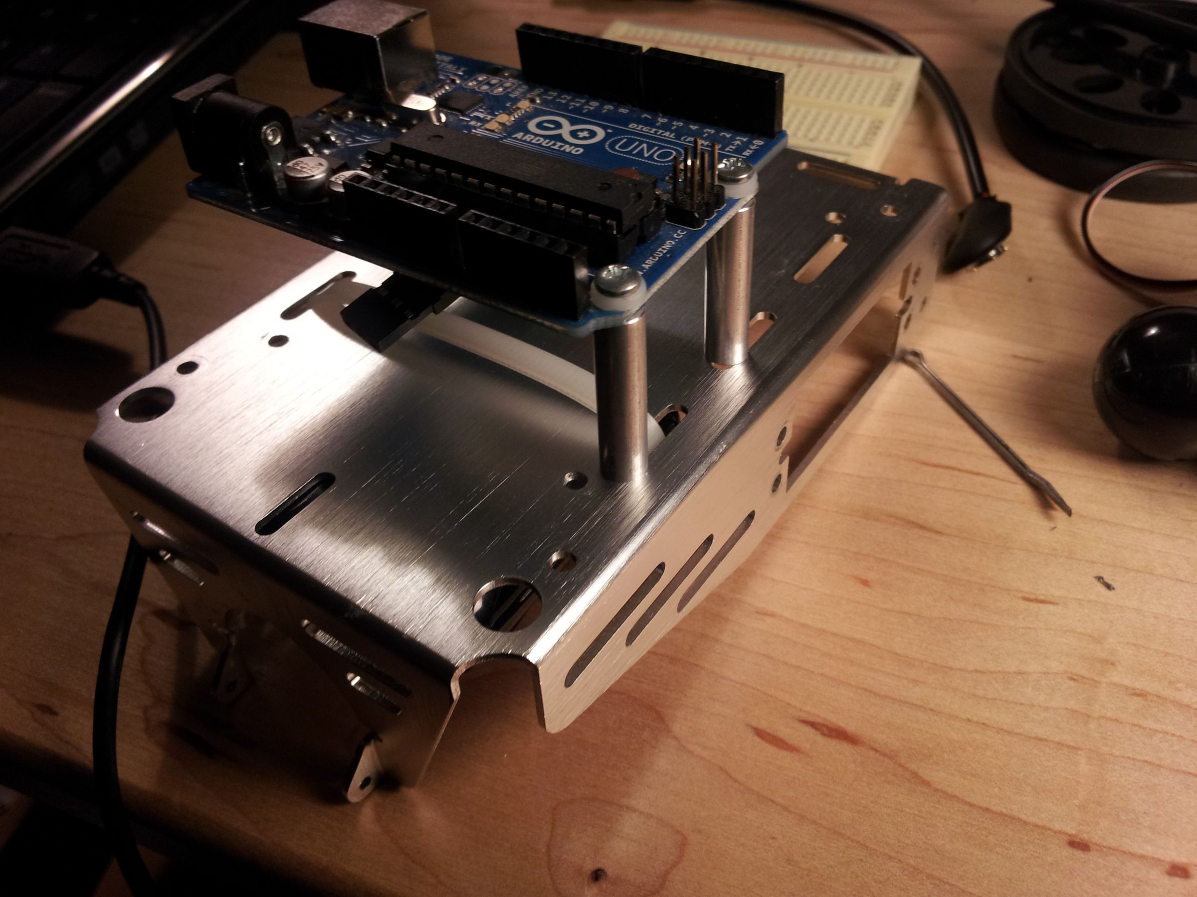 How to Make an Obstacle Avoiding Arduino Robot : 10 Steps (with ...