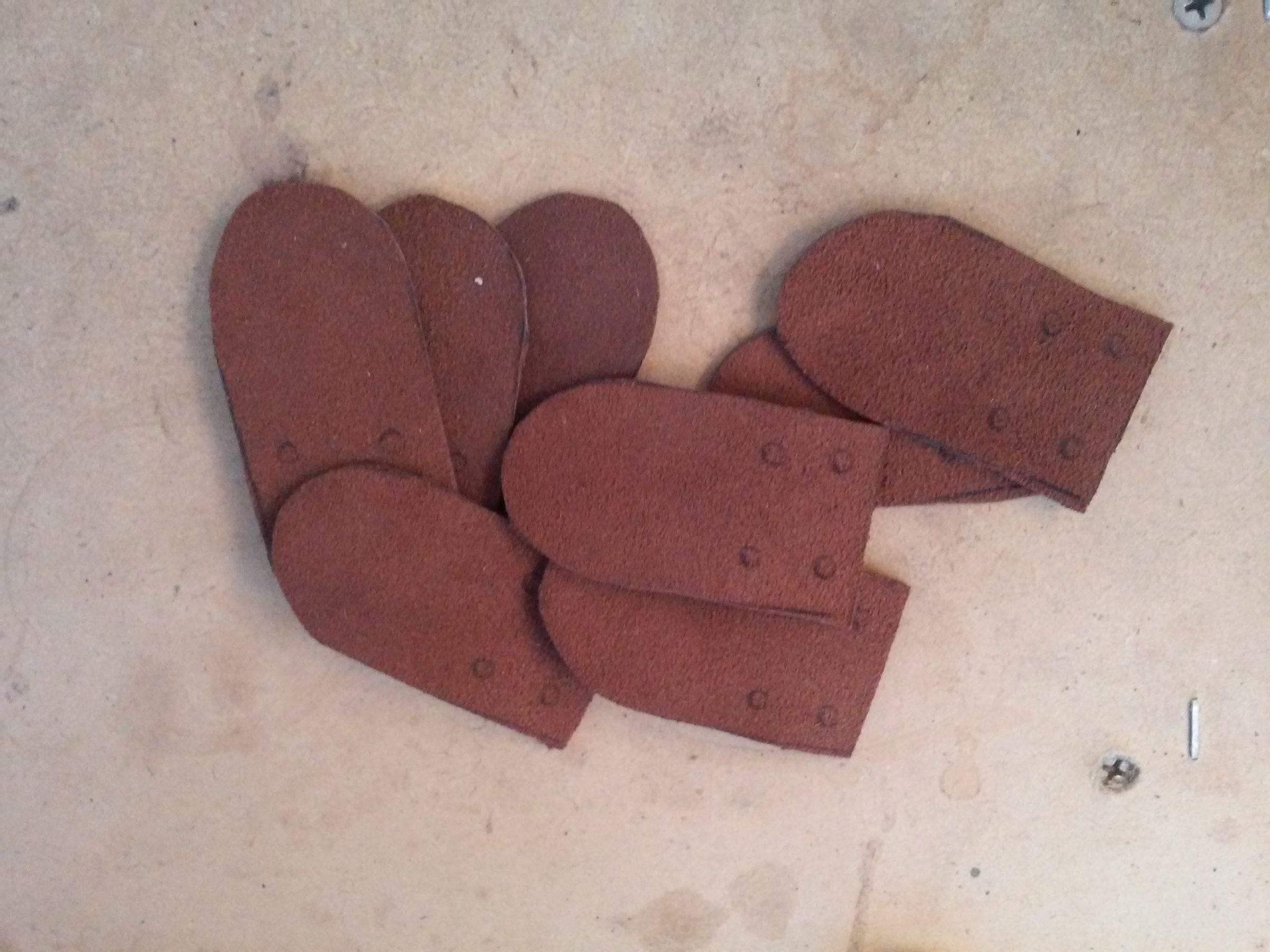 Leather Lamellar(scale) Bracer : 7 Steps (with Pictures) - Instructables