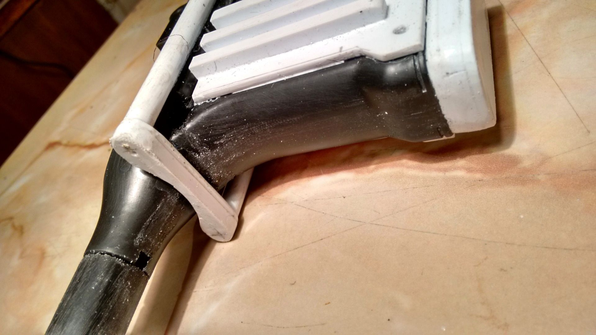 Bioshock Infinite Booker DeWitt's Broadsider/Mauser Pistol Replica : 14 ...