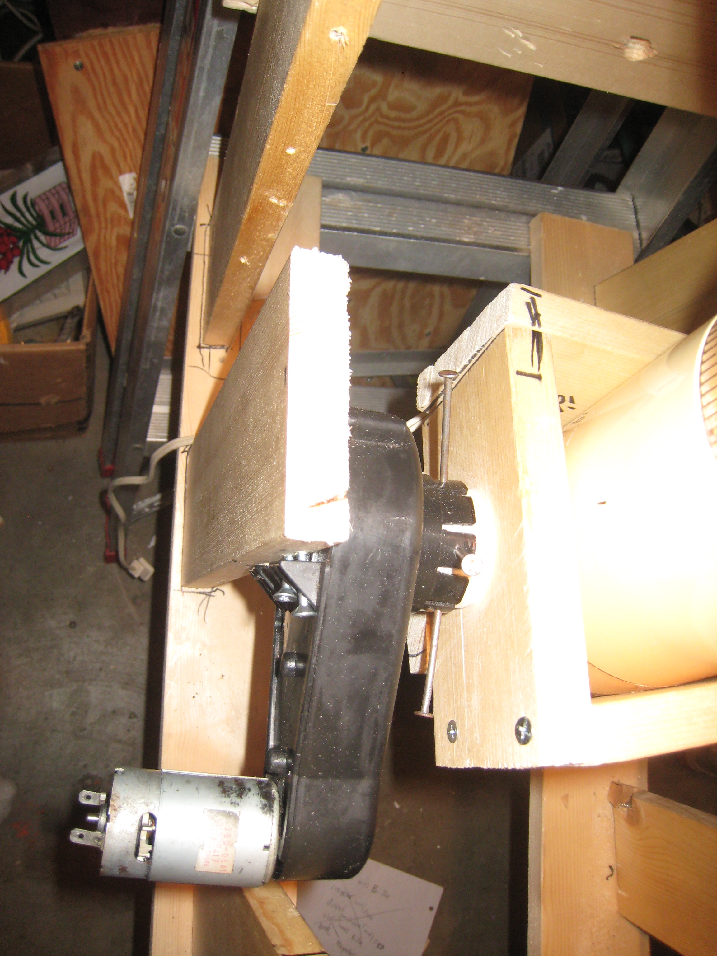 (almost) Automatic Paper Recycler : 10 Steps - Instructables