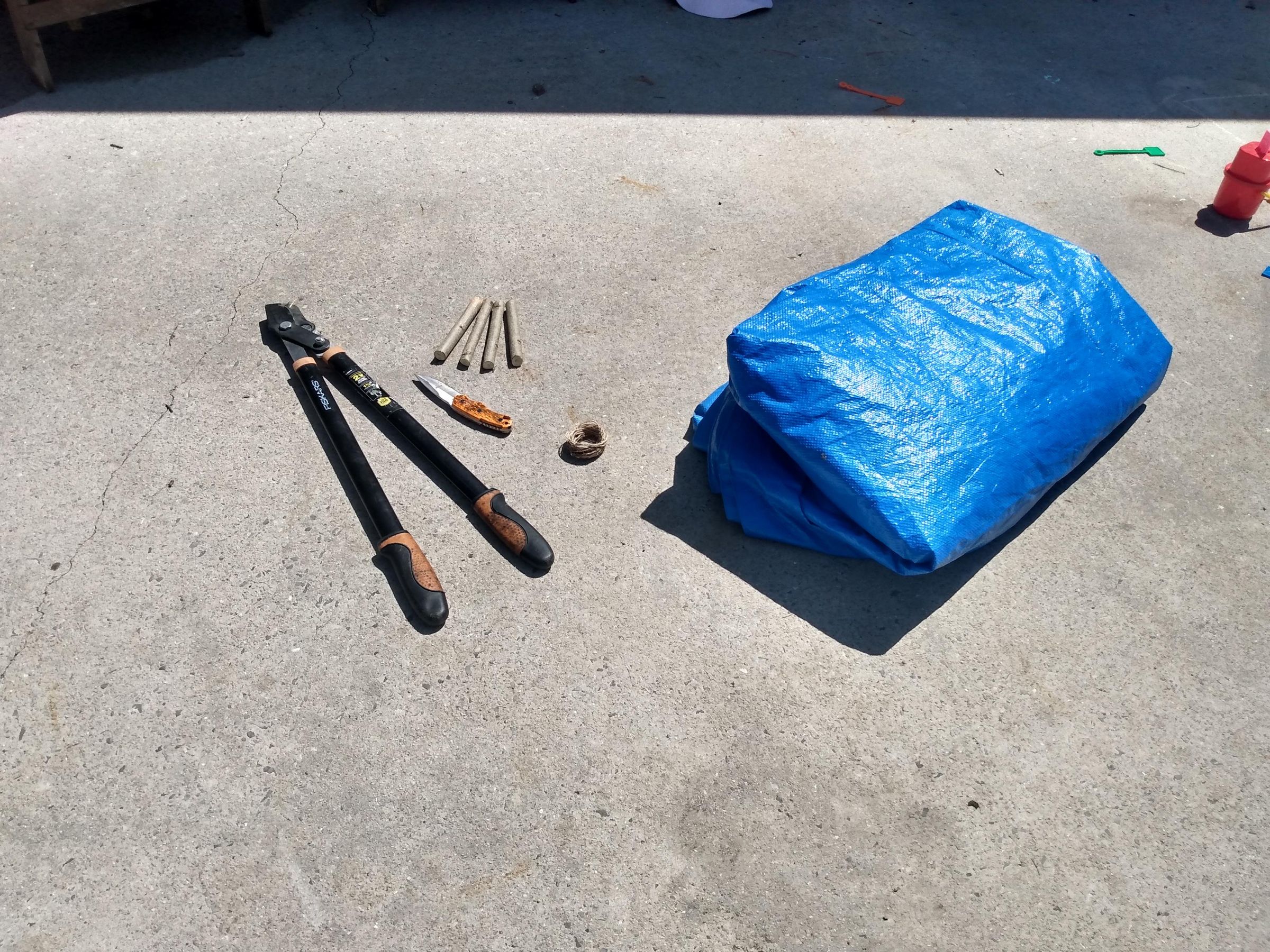 DIY Tarp Shelter : 4 Steps - Instructables