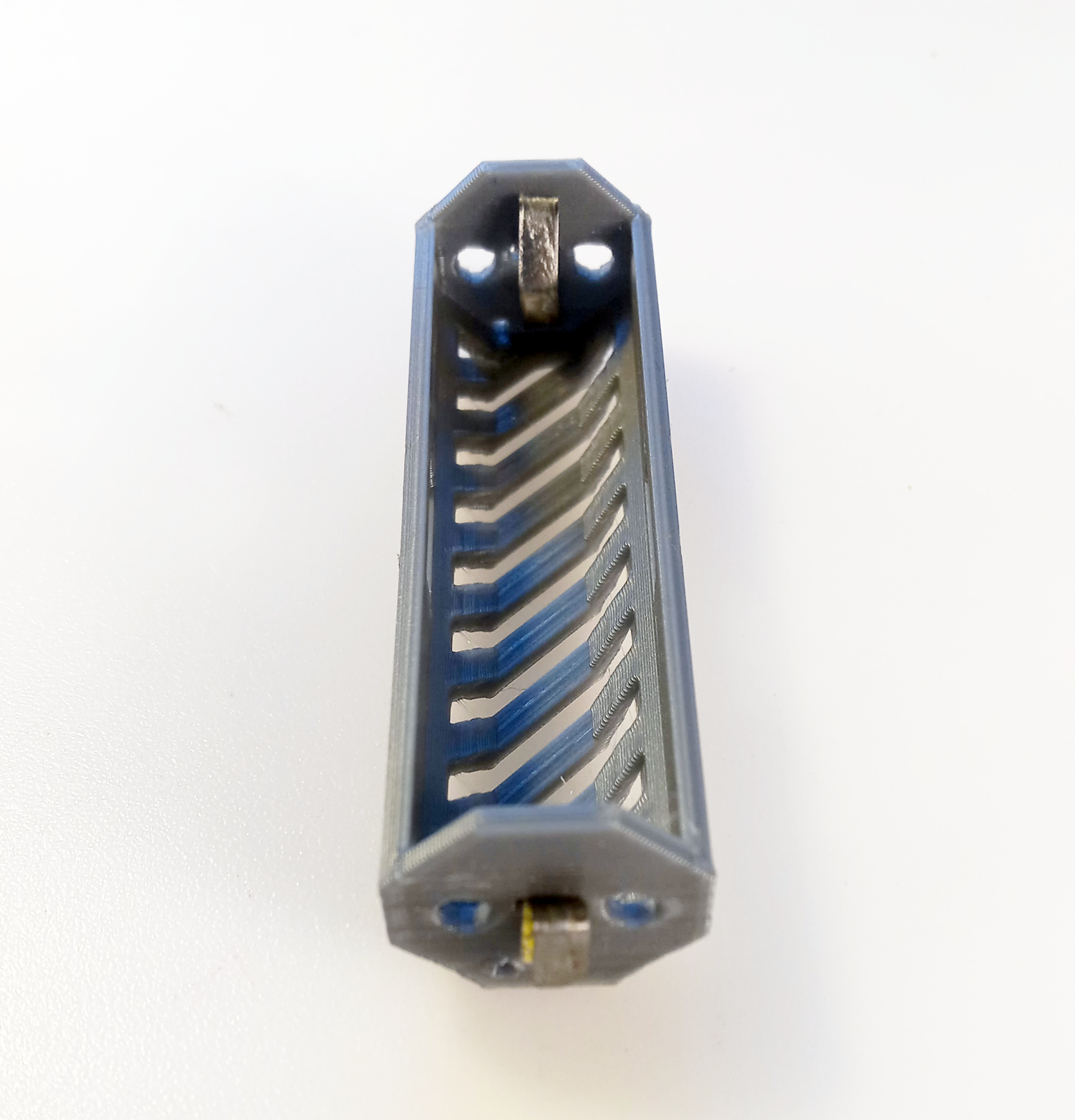 AA Battery Holder : 10 Steps - Instructables