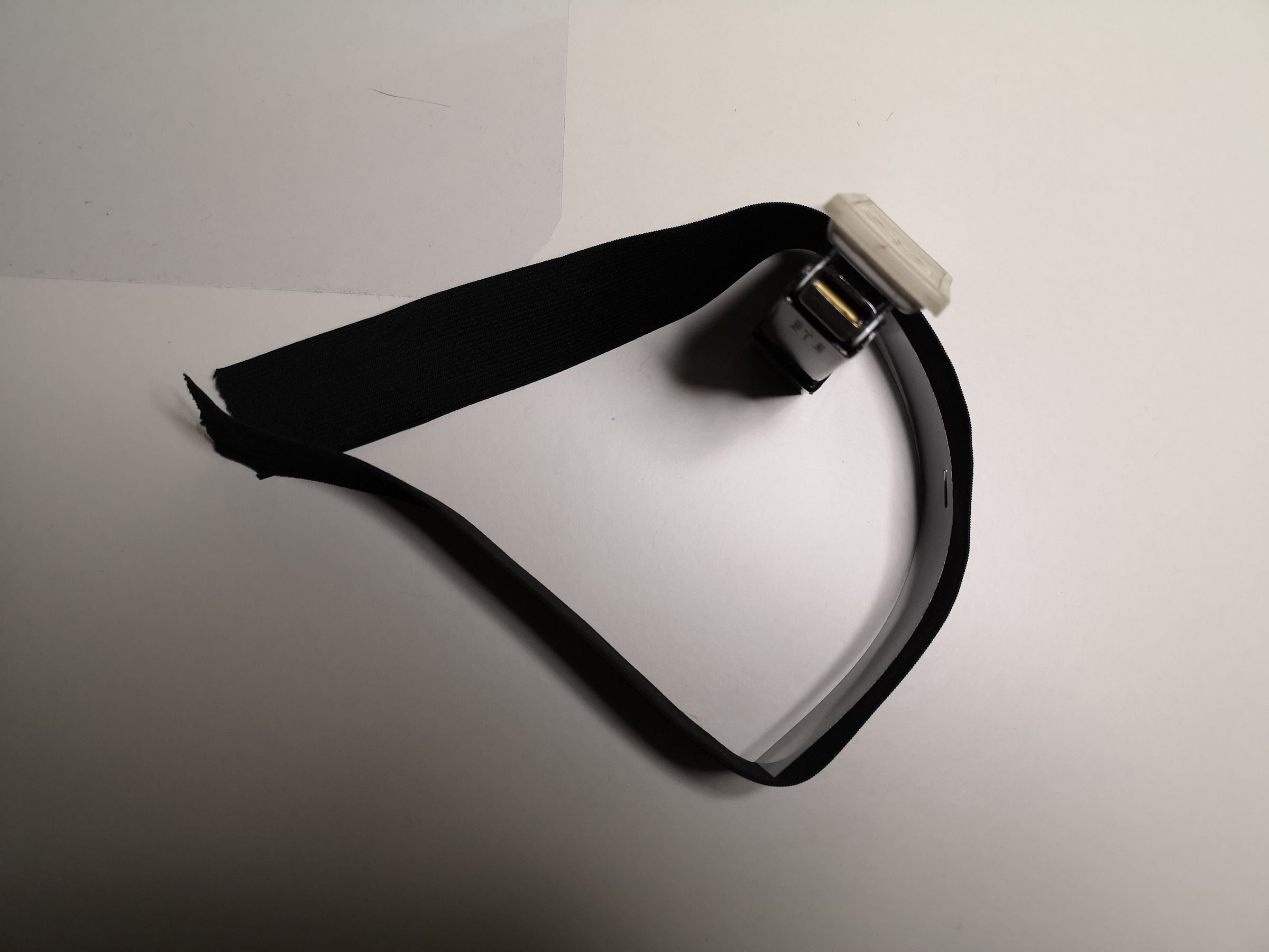 StaplerShield: Simple Face Shield Makeshift Made With Stapler ...
