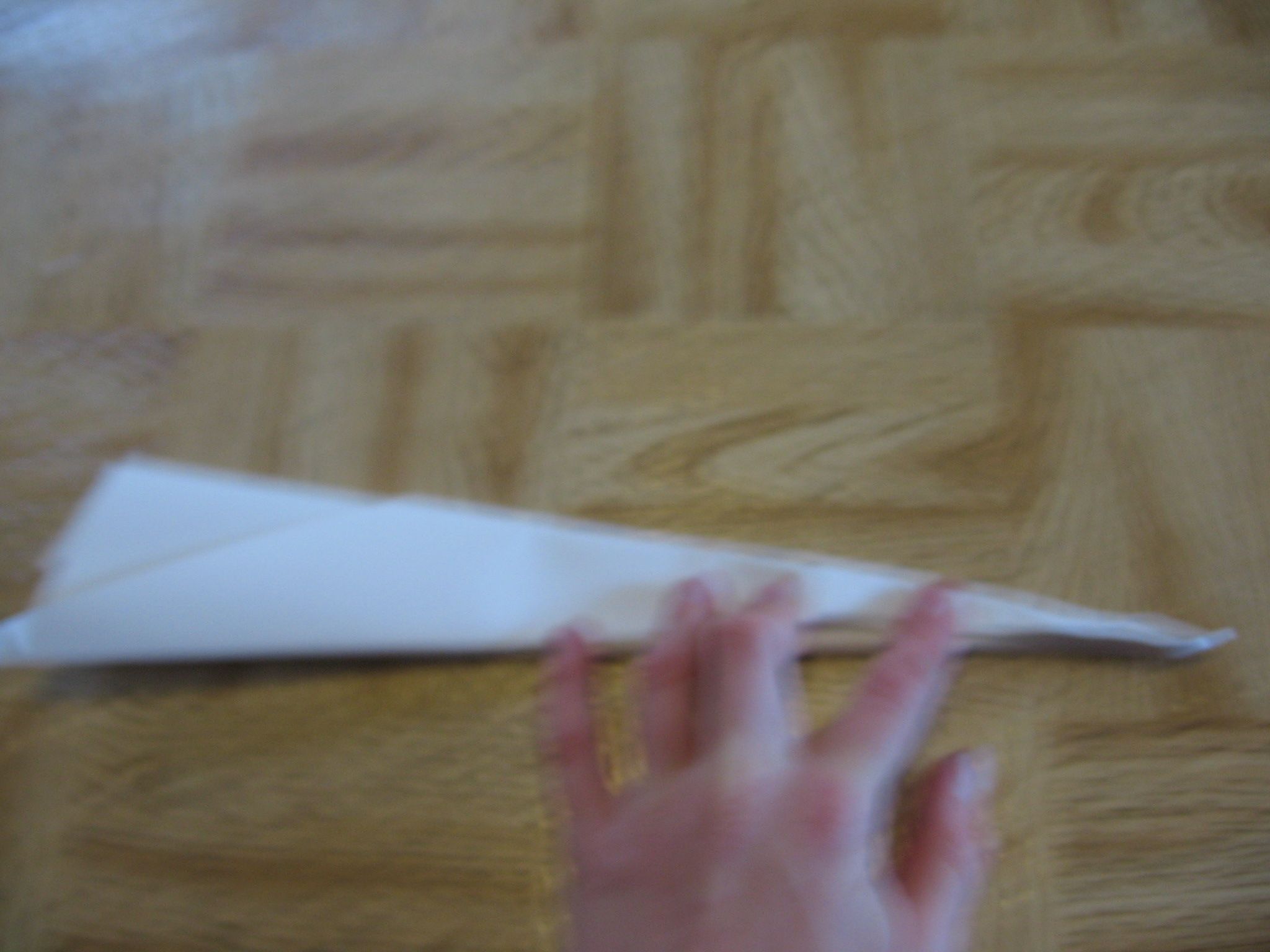 Classic Paper Airplane : 6 Steps - Instructables