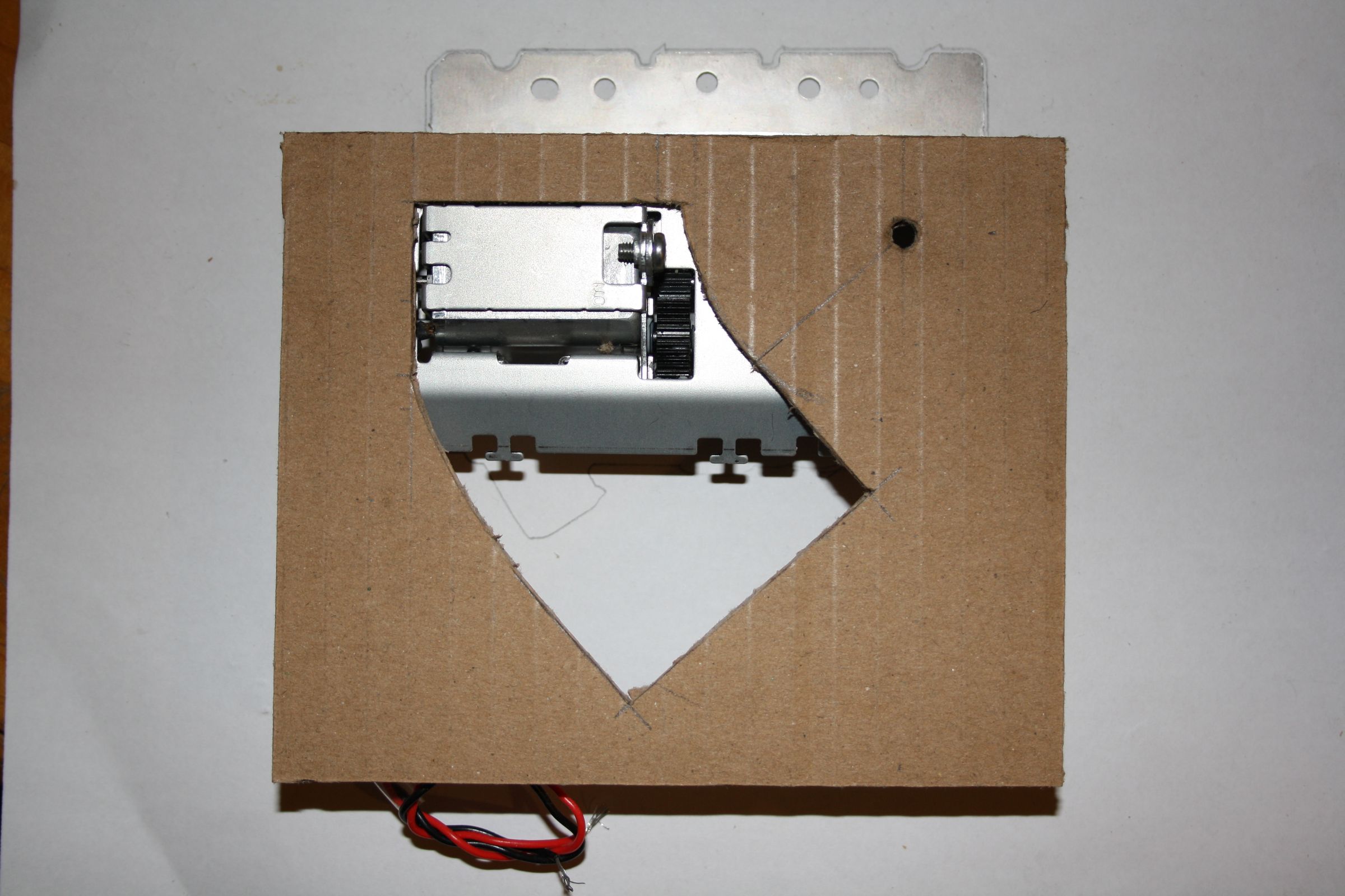 Table-Top Scissors | the Cutting Edge of Technology! : 17 Steps (with ...