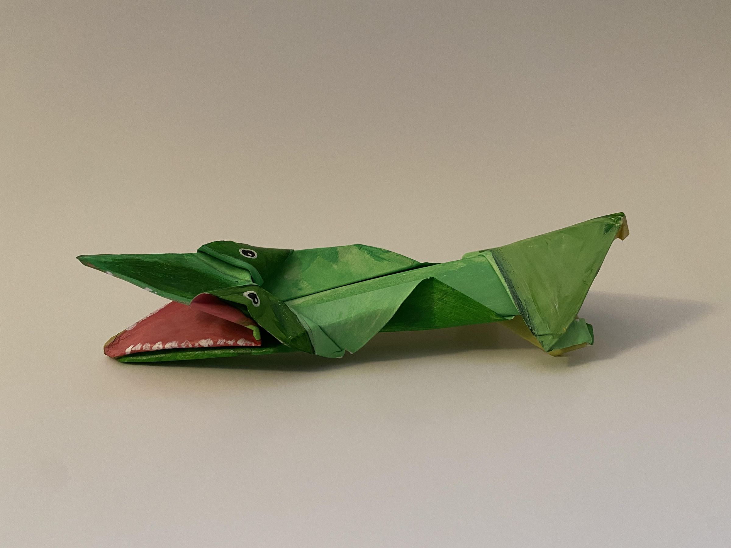 Painted Origami Gator : 18 Steps (with Pictures) - Instructables