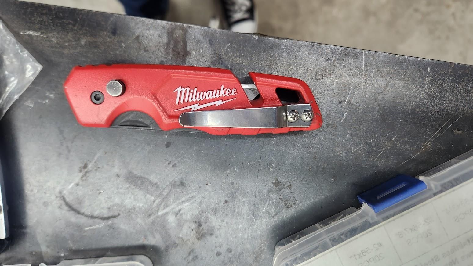 Milwaukee Fastback Utility Knife Upgrade! : 5 Steps (with Pictures ...