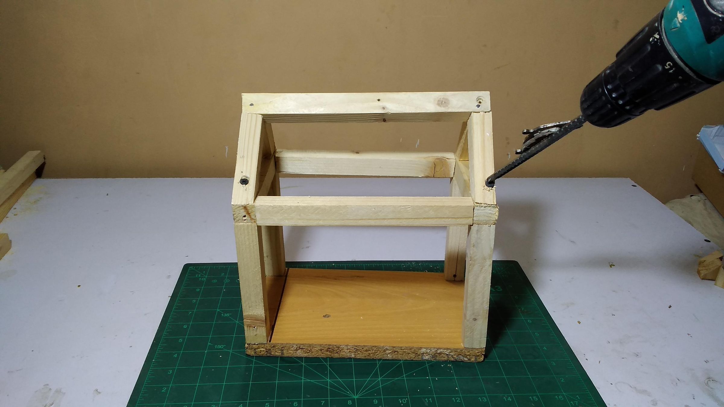 How to Make Bird House : 8 Steps (with Pictures) - Instructables