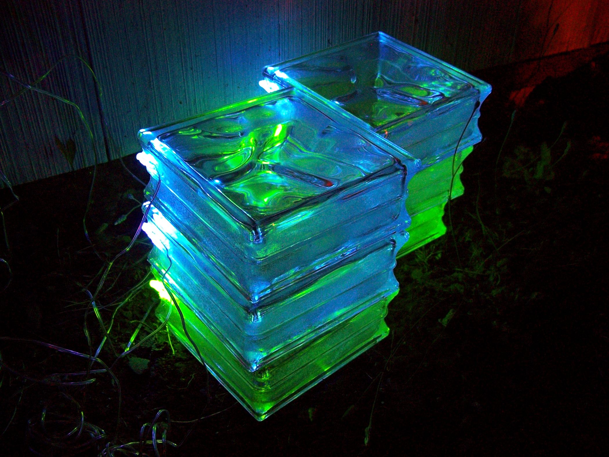 How to Make a Solar Powered Walkway : 5 Steps (with Pictures ...