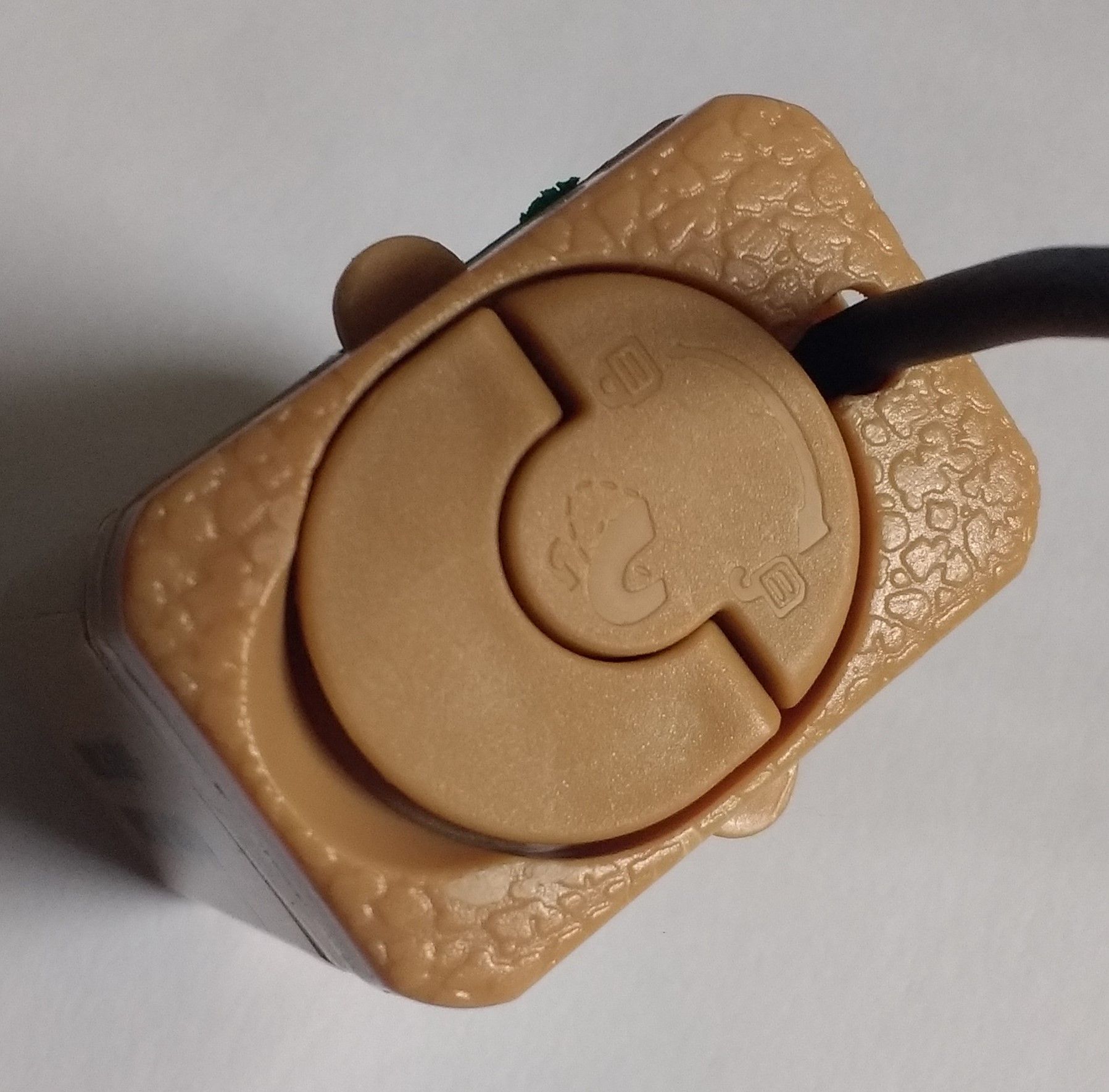 Resurrect Your Dead Pleo RB With a Tethered PSU : 5 Steps (with ...