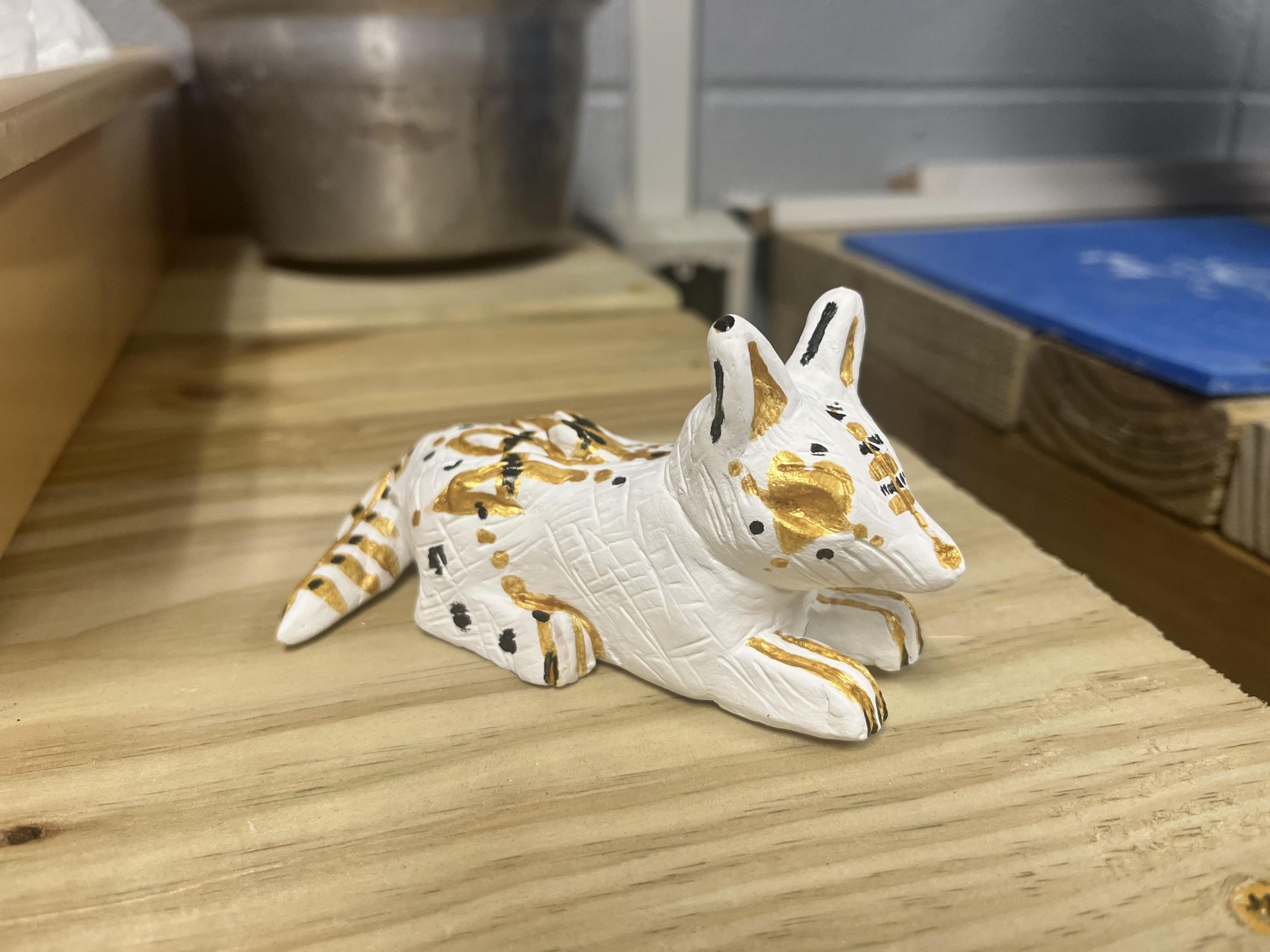 White Fox Sculpture : 3 Steps - Instructables