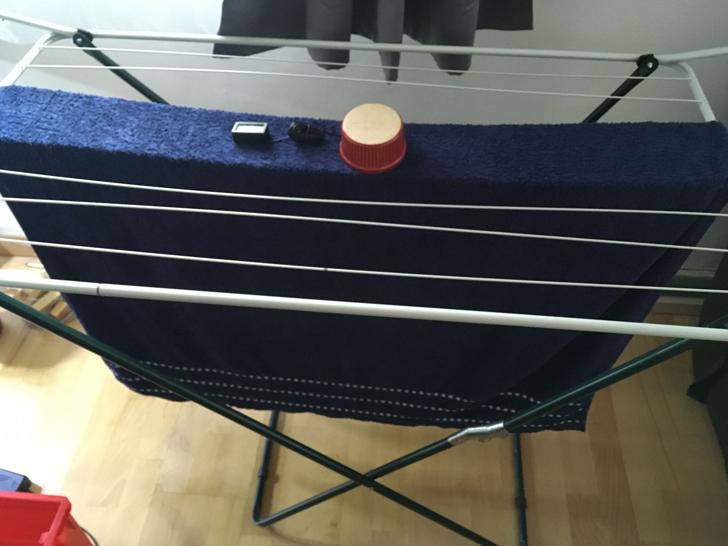 DIY Glowing Laundry Drying Fans : 5 Steps - Instructables