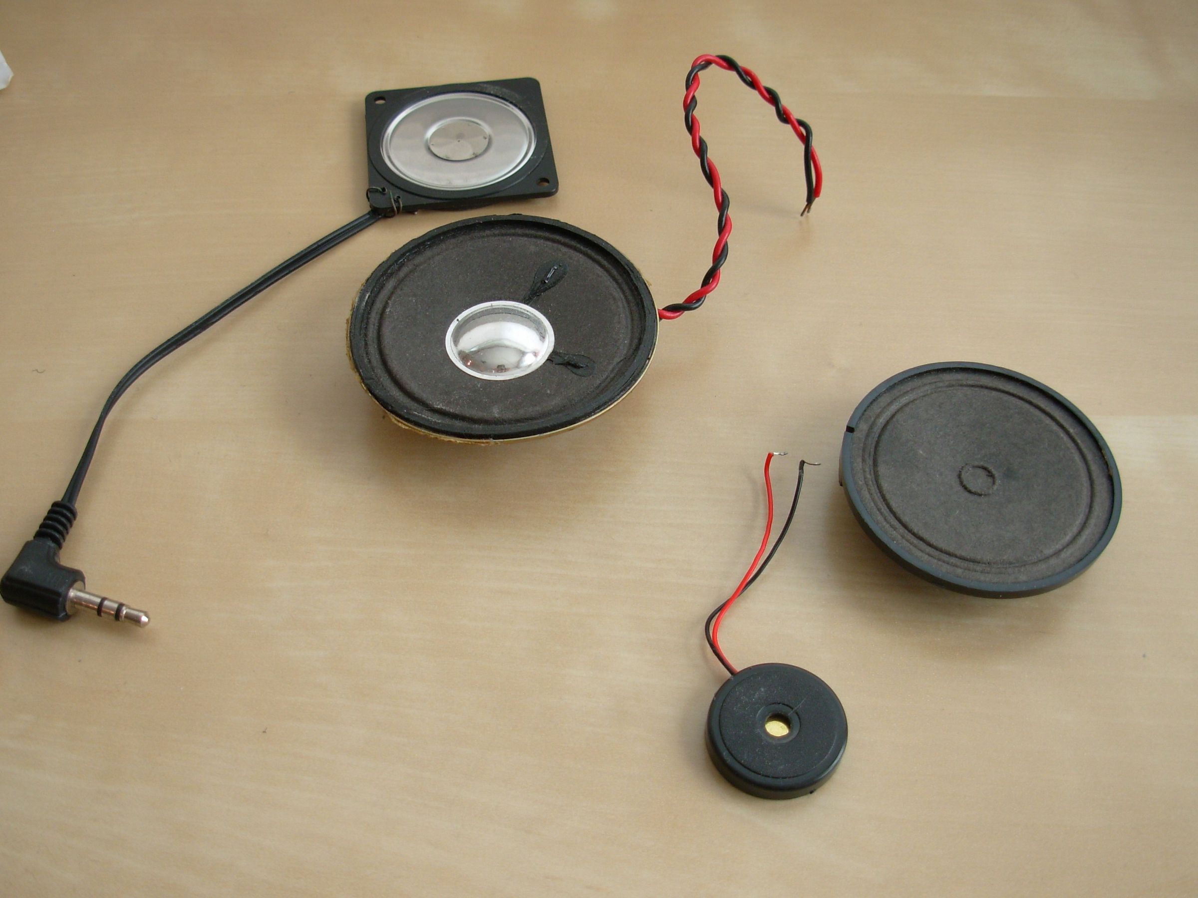 Arduino "Annoy-a-tron!" : 4 Steps - Instructables