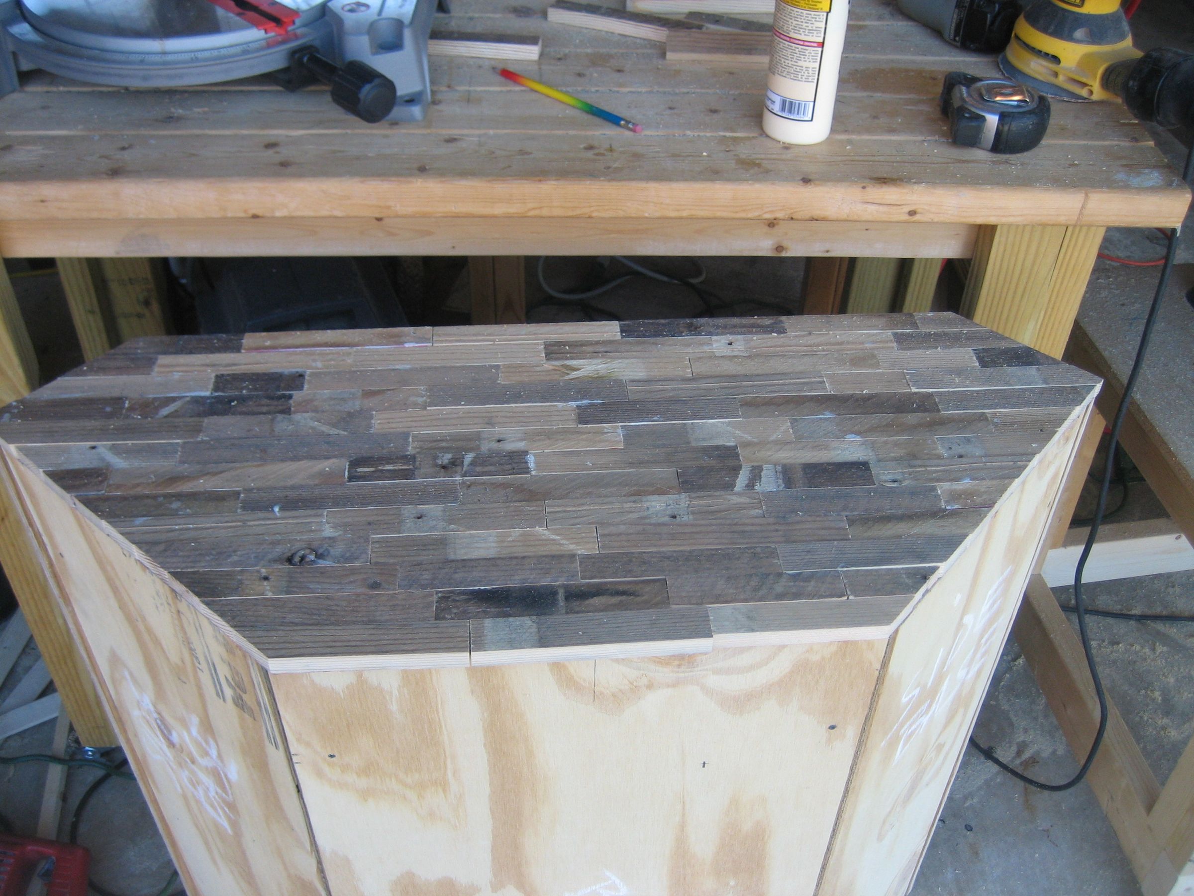 KITCHEN CORNER HUTCH : 18 Steps (with Pictures) - Instructables