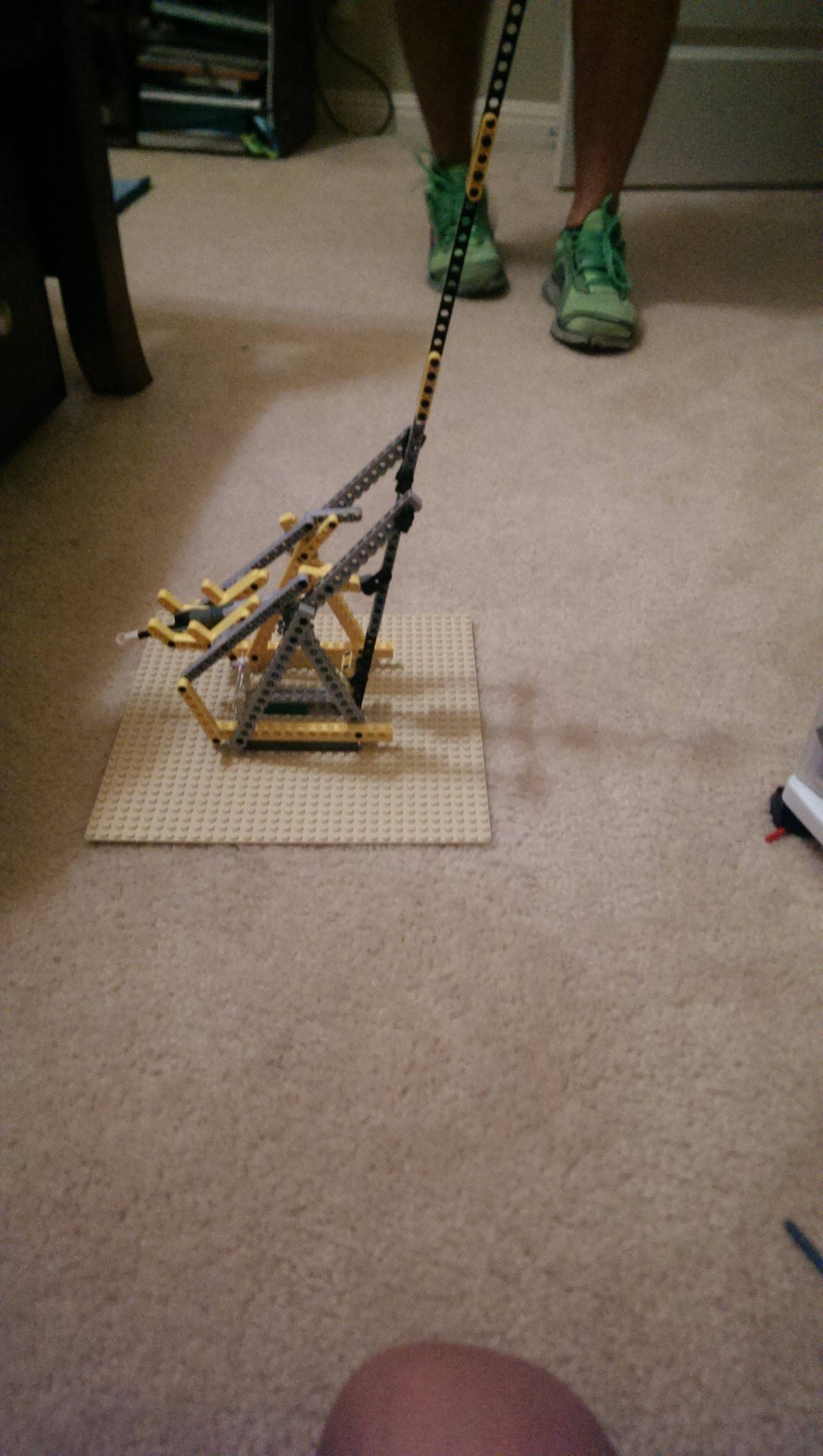 Lego Catapult V1 : 5 Steps - Instructables