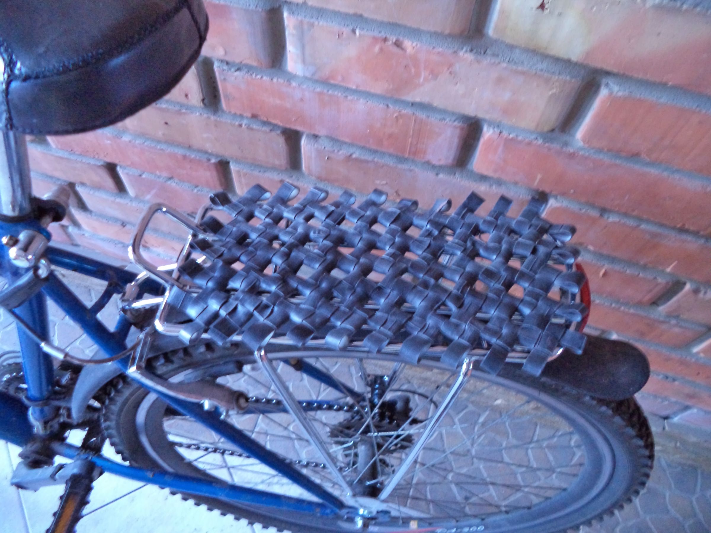 Bicycle Baggage Net From Old Inner Tube : 8 Steps (with Pictures ...