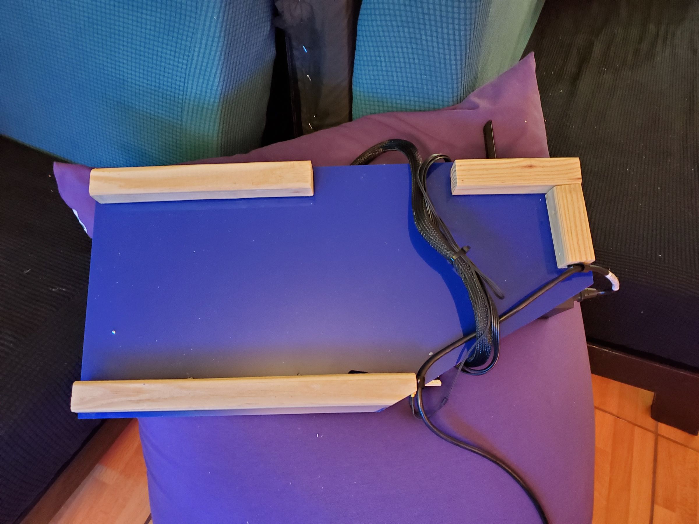 Quick and Easy Wall Mount PCs : 8 Steps - Instructables