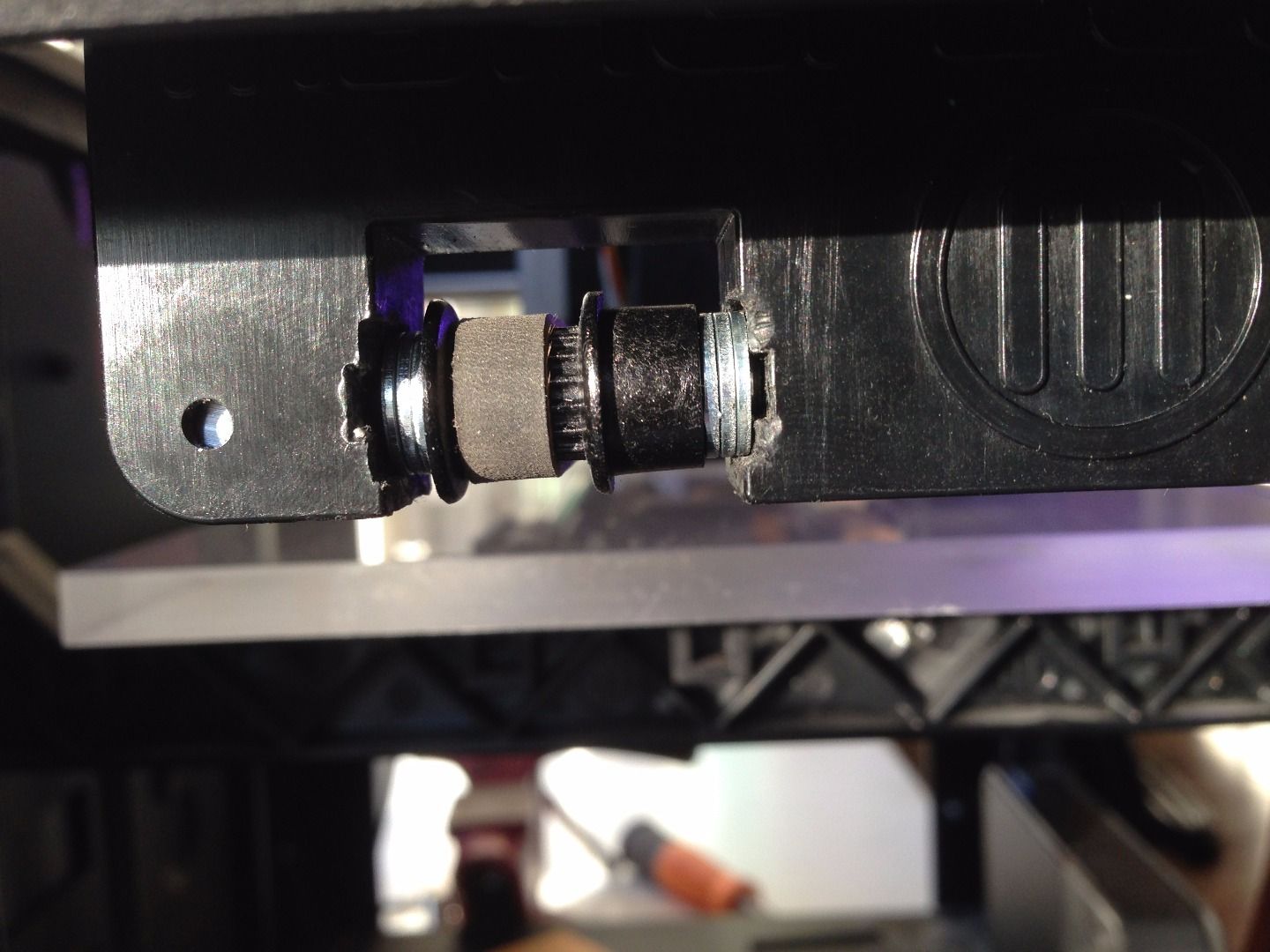 Makerbot Replicator 2 - Belt Tension FIX : 6 Steps - Instructables