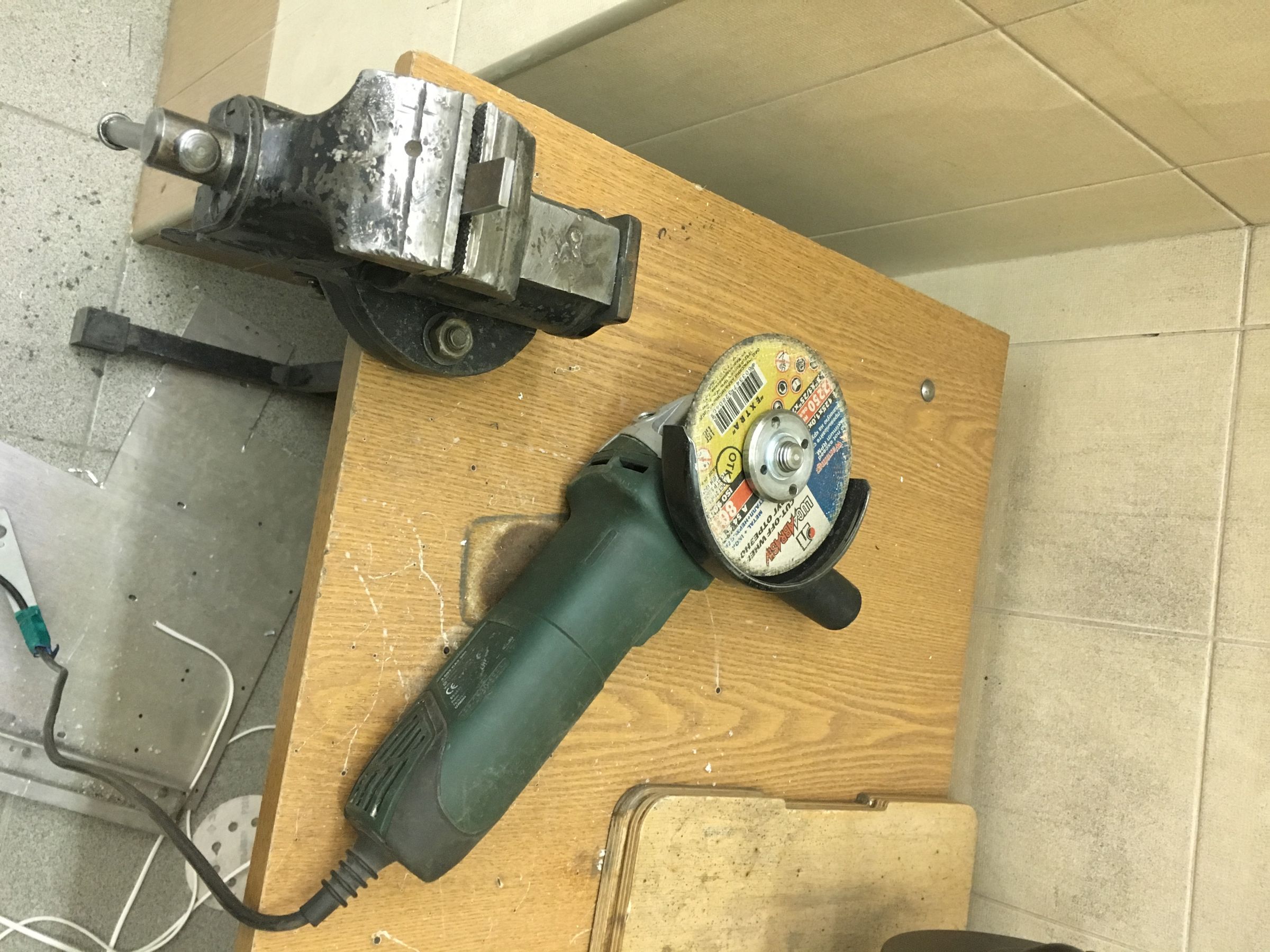 Screw Sorting Machine : 7 Steps (with Pictures) - Instructables