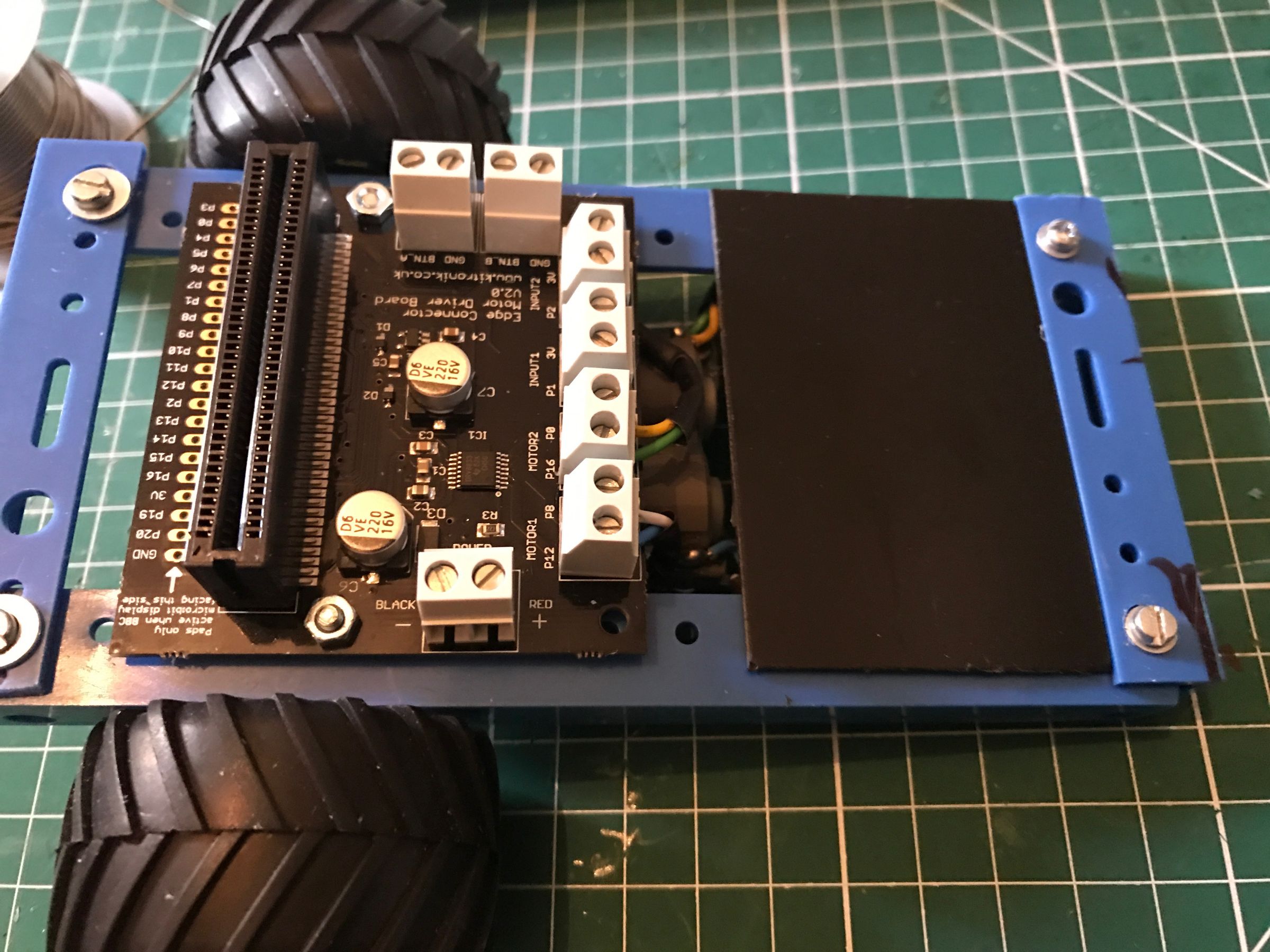 Object Avoidance Microbit Robot Using the Kitronik Motor Controller : 7 ...