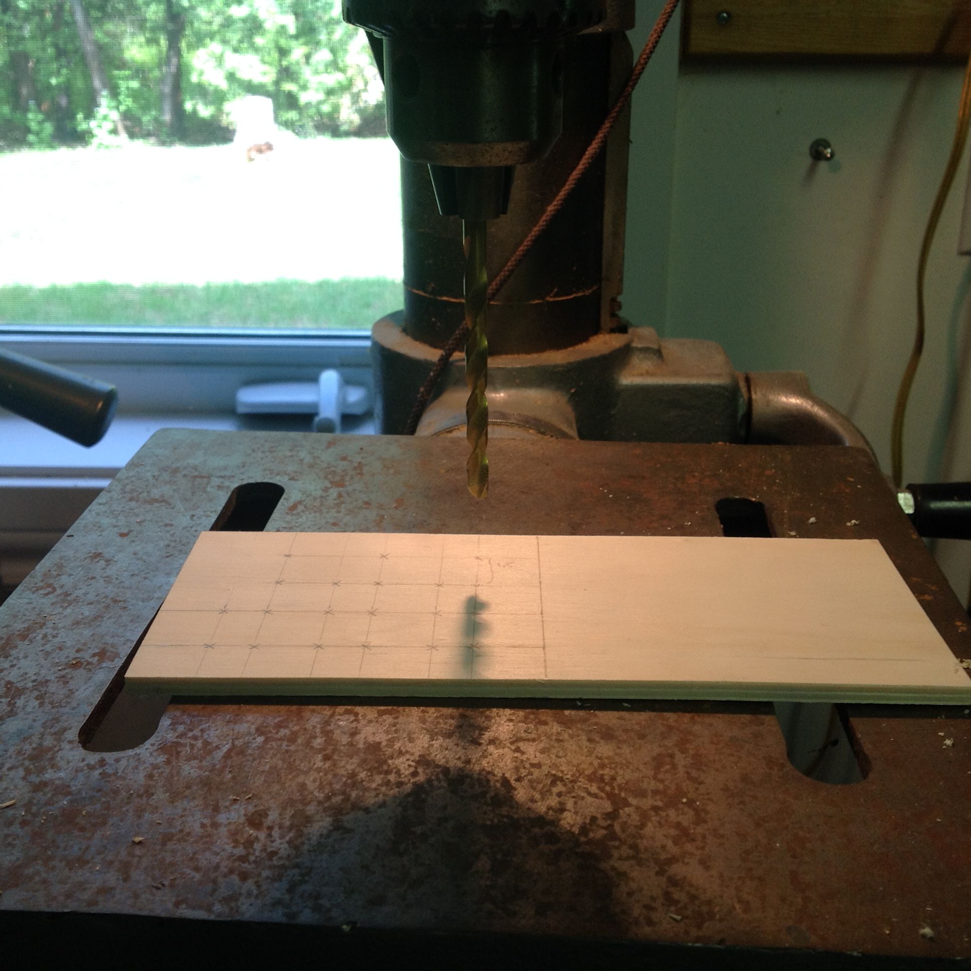 Simple Binary Clock Using Attiny85 : 10 Steps - Instructables