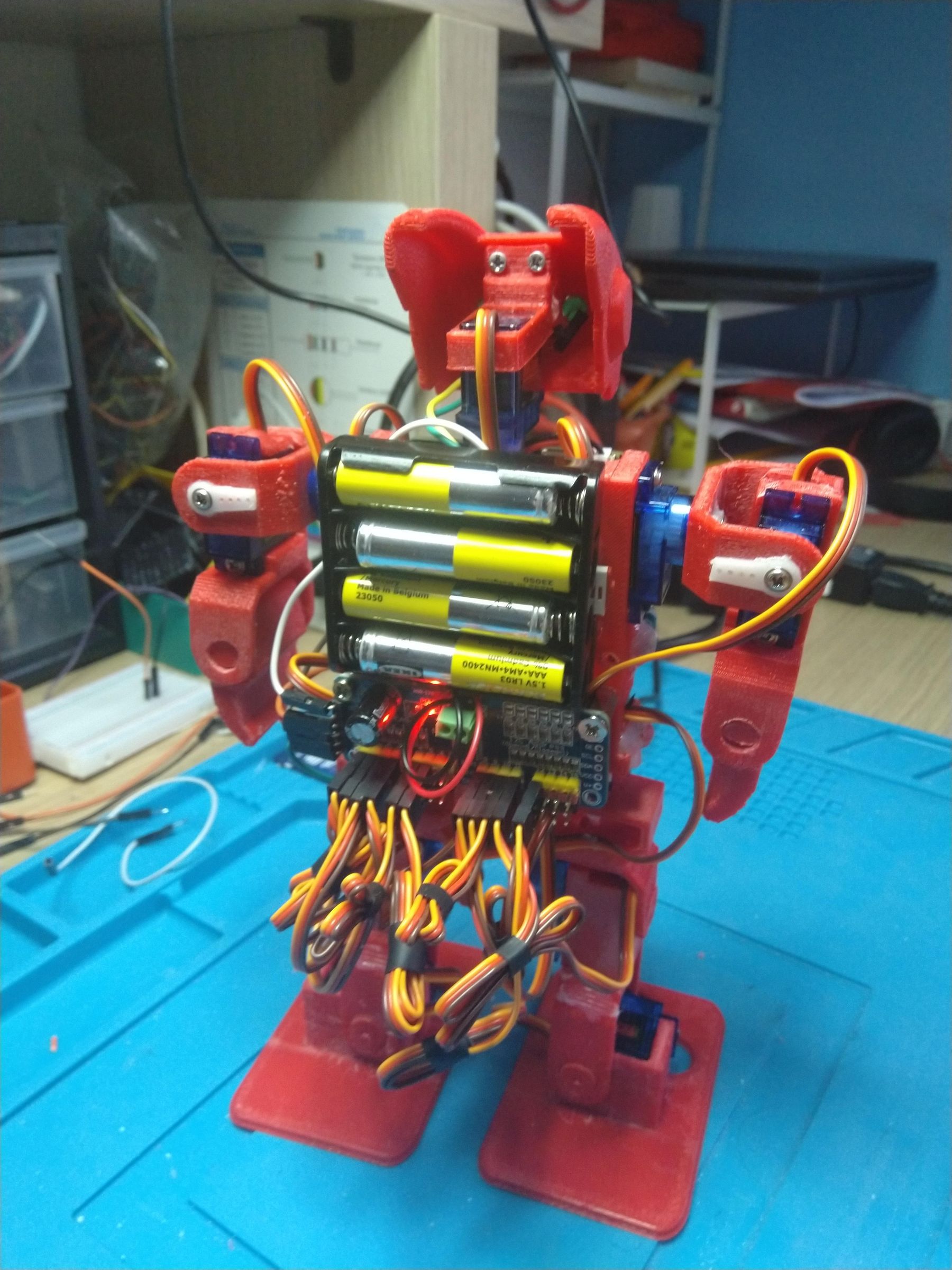 Dancing MicroBit Robot : 6 Steps - Instructables