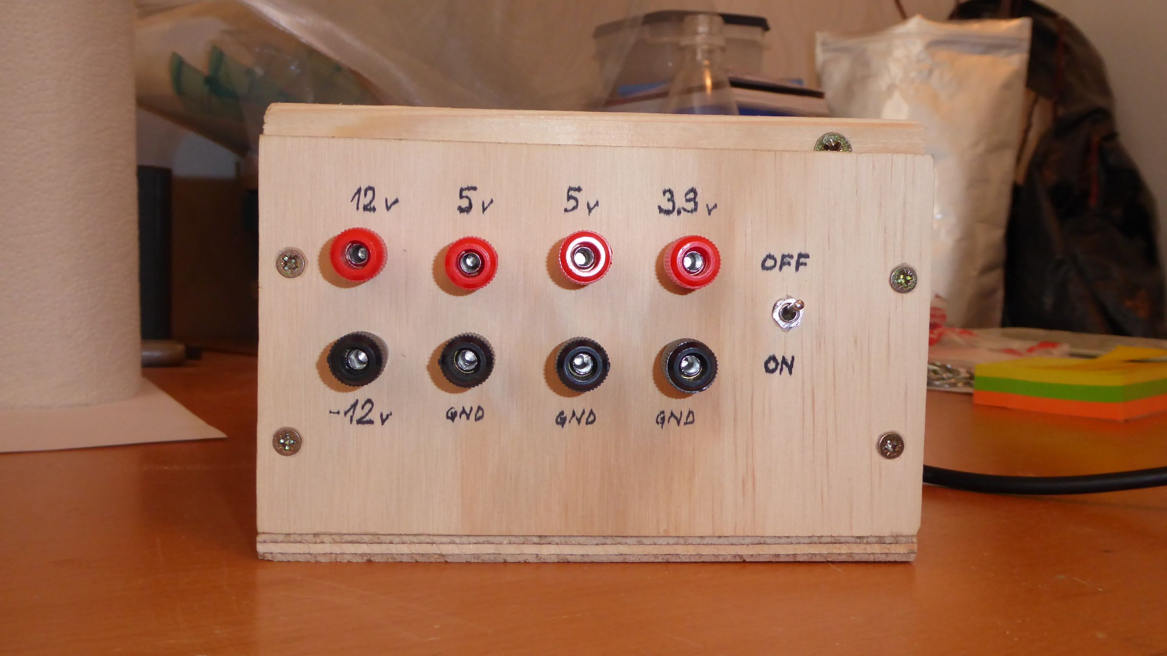 A Simple Bench Variable Power Supply : 8 Steps (with Pictures ...