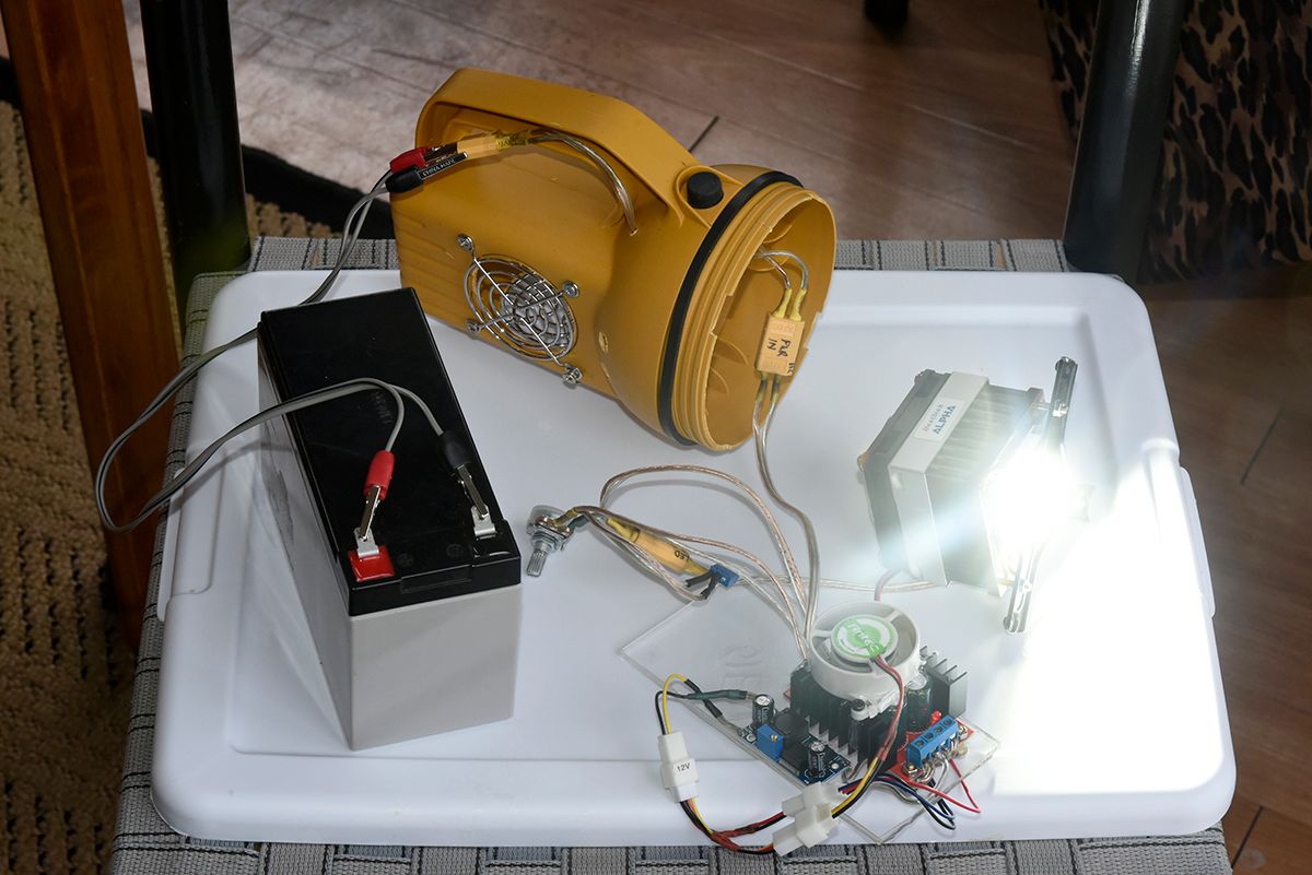 My 100W LED Flashlight Version. : 5 Steps (with Pictures) - Instructables