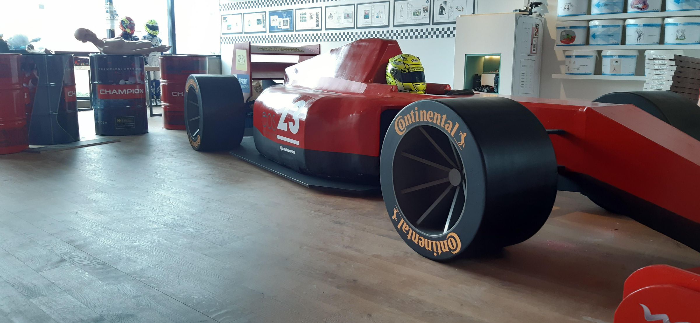 Full-size F1 Replica Car : 19 Steps (with Pictures) - Instructables