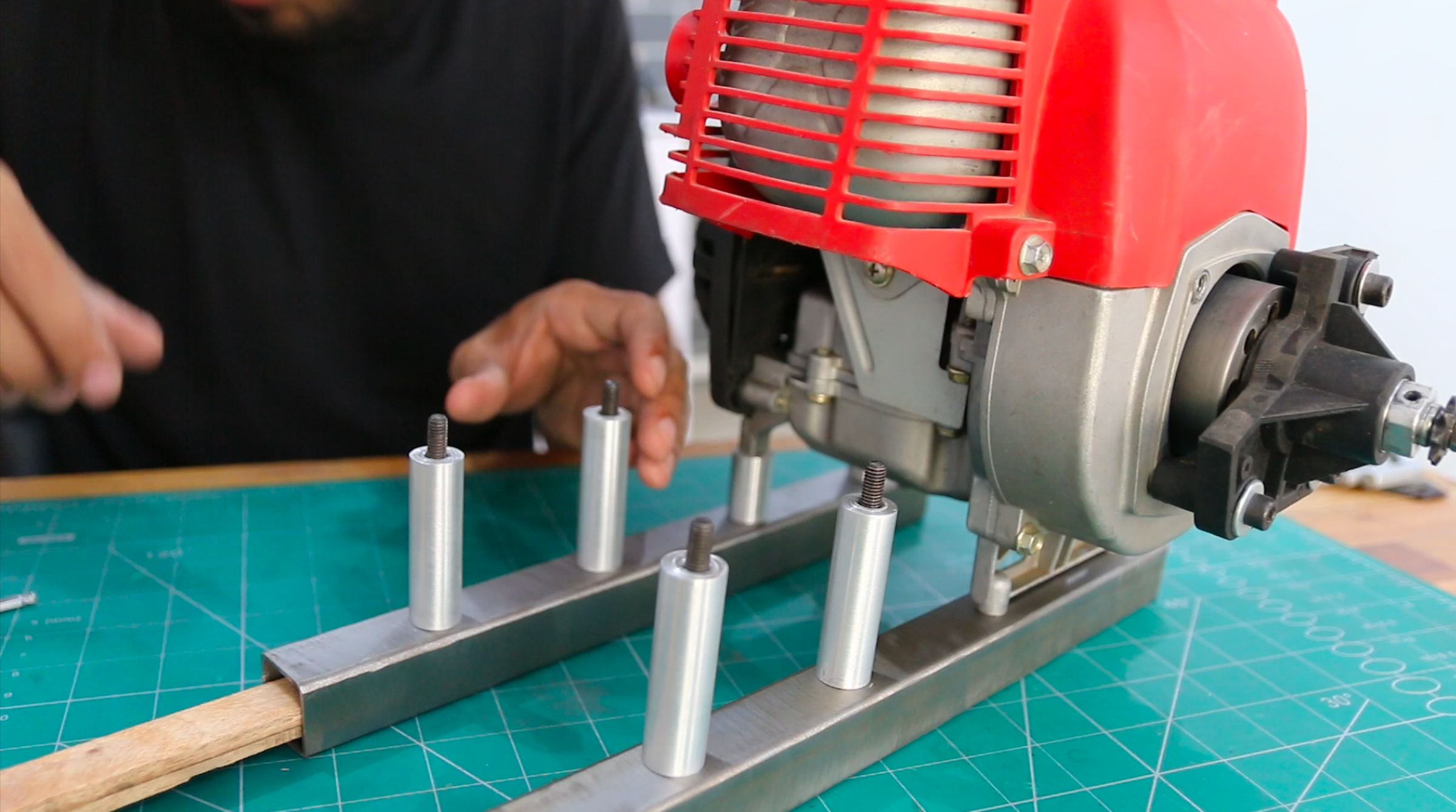 DIY Miniature Gasoline Generator : 10 Steps (with Pictures) - Instructables