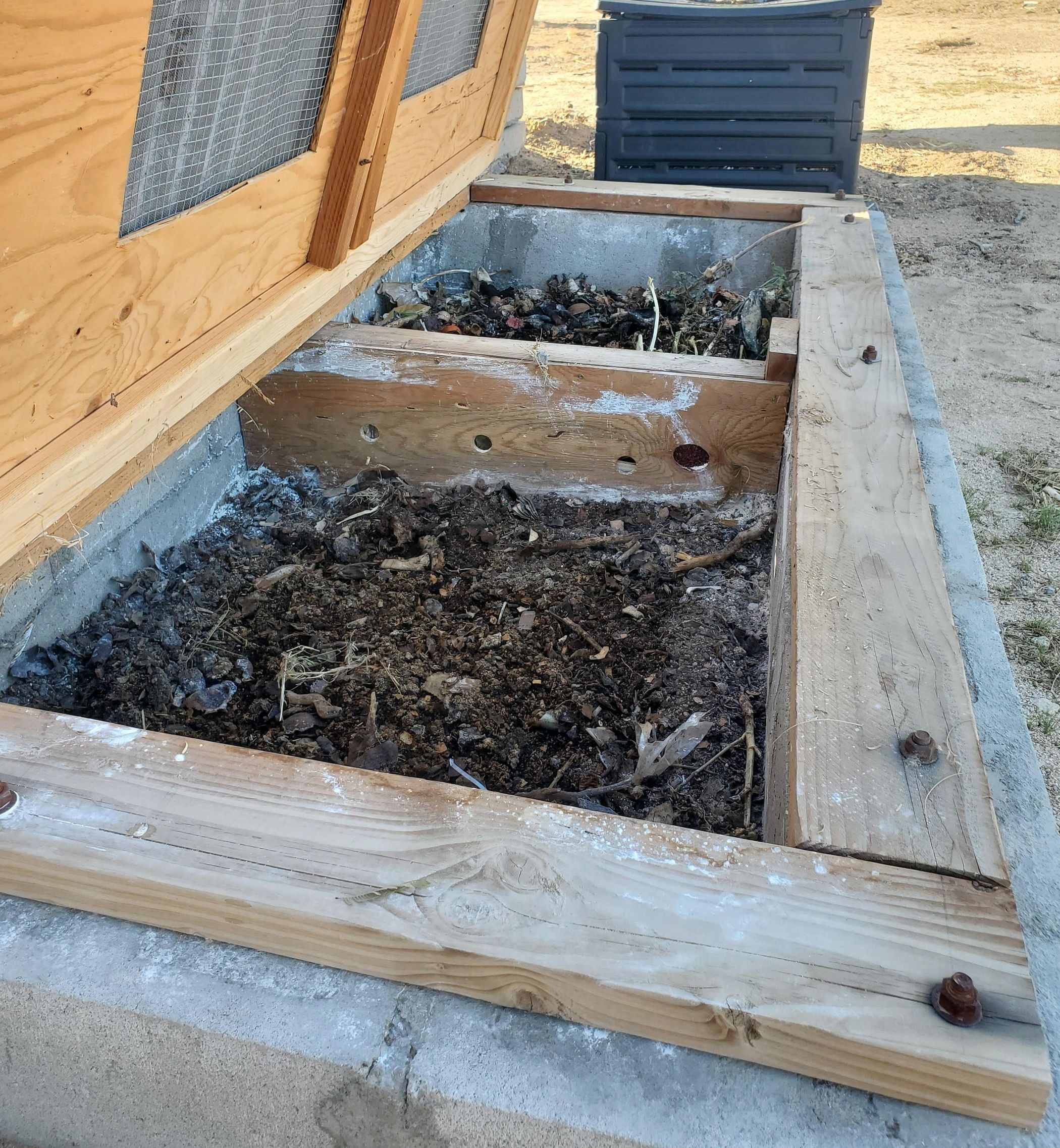 Worm Composting in the Desert : 6 Steps - Instructables