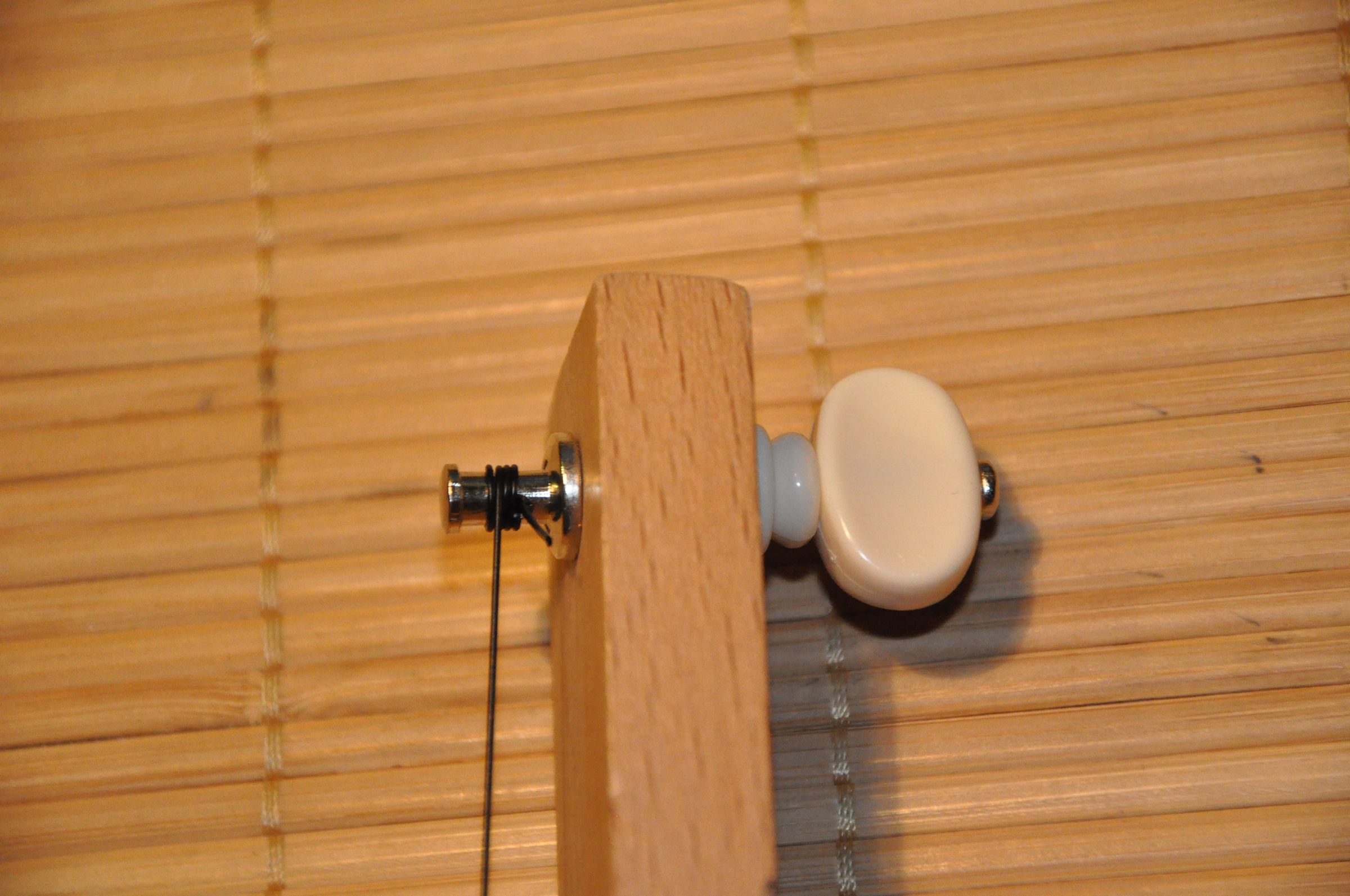 One String Playable Canjo : 4 Steps - Instructables