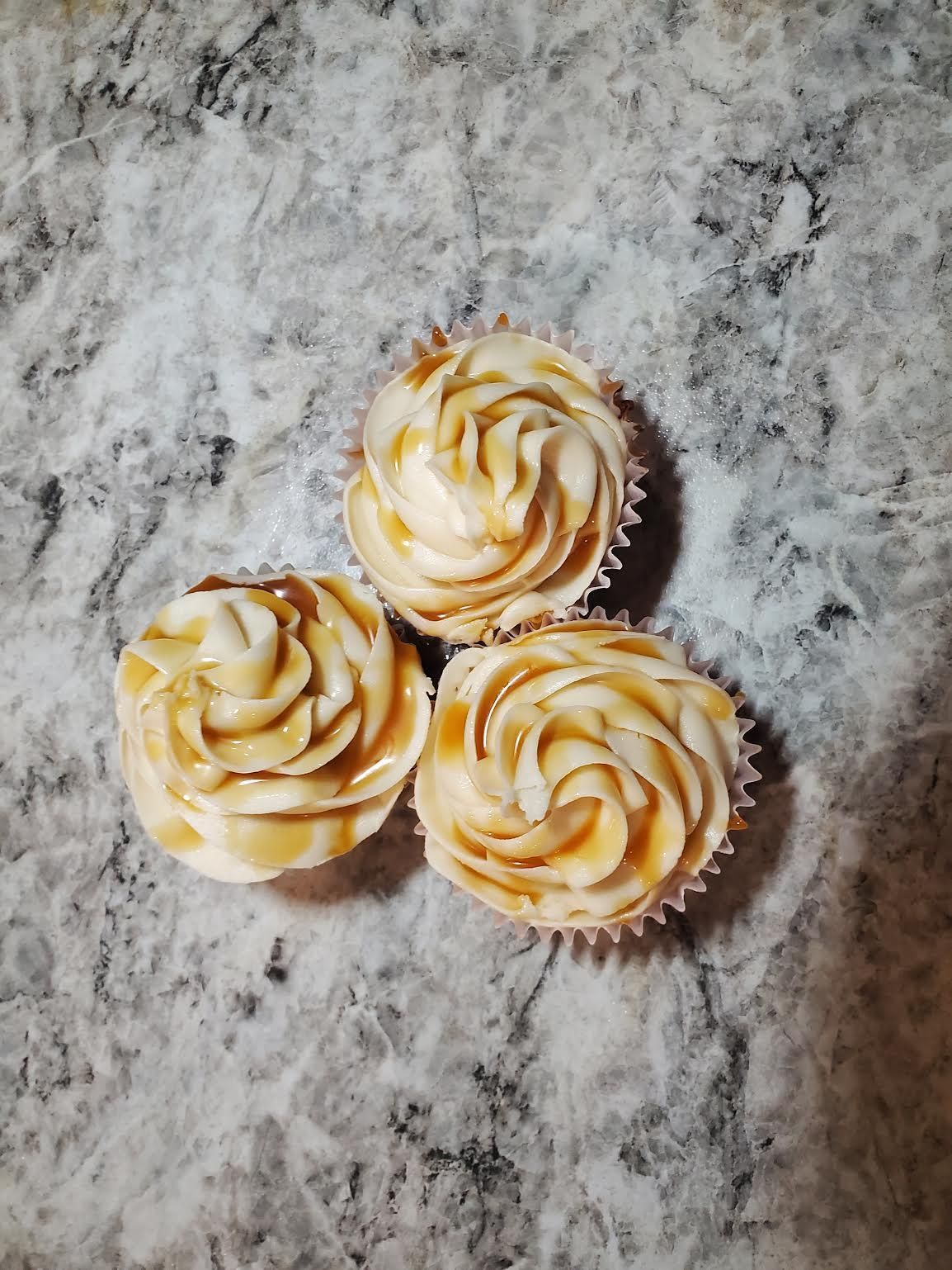 Melt in Your Mouth Carmel Cupcakes : 11 Steps - Instructables