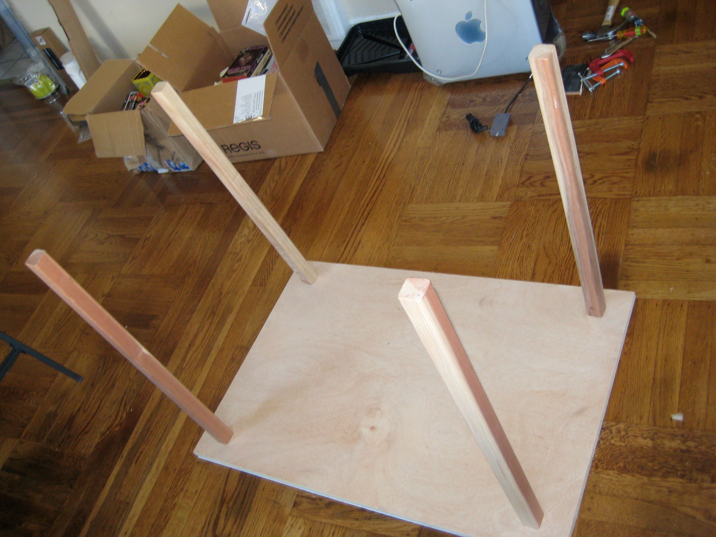 Basic Work Table : 9 Steps - Instructables