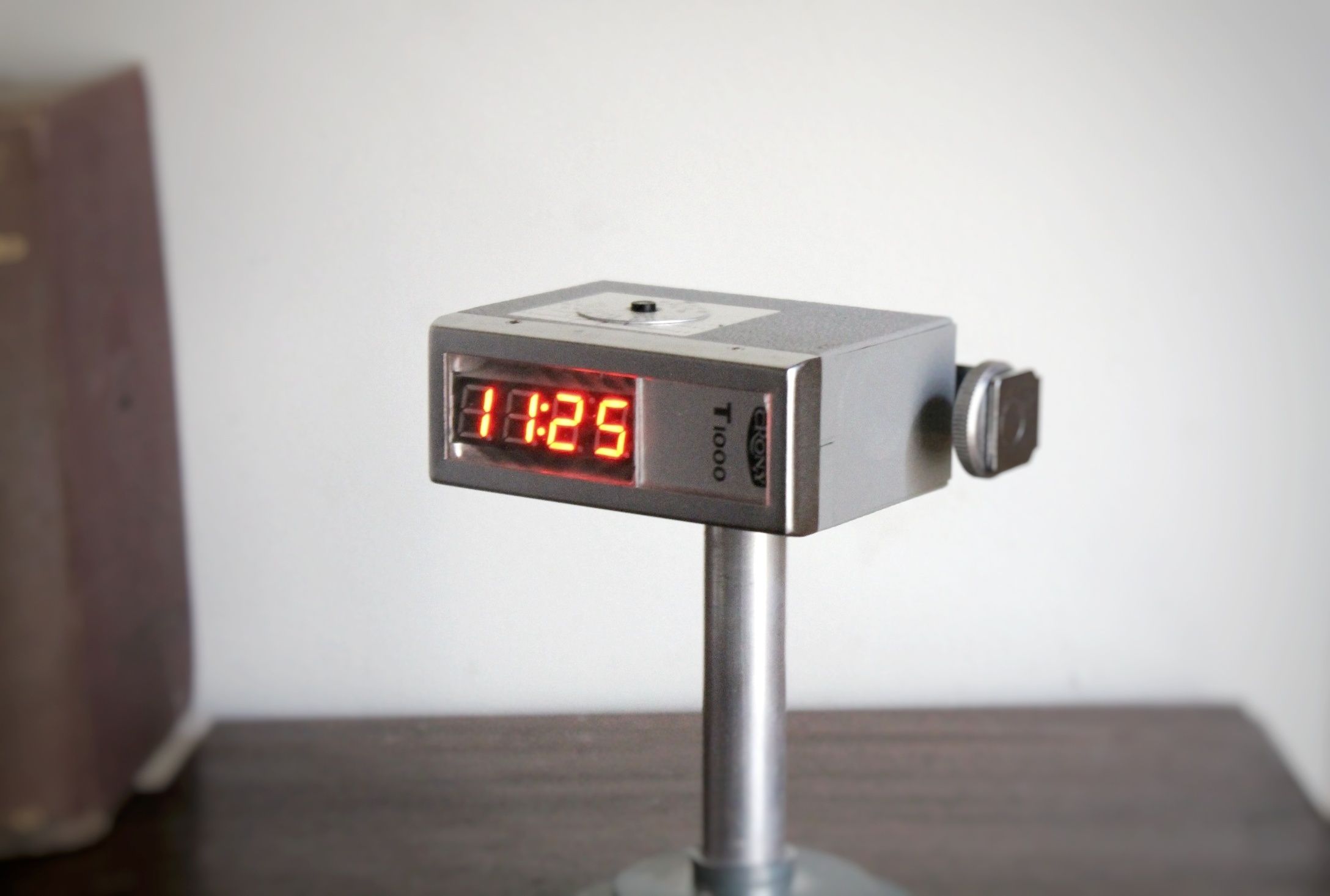 Vintage Flash Clock : 9 Steps (with Pictures) - Instructables