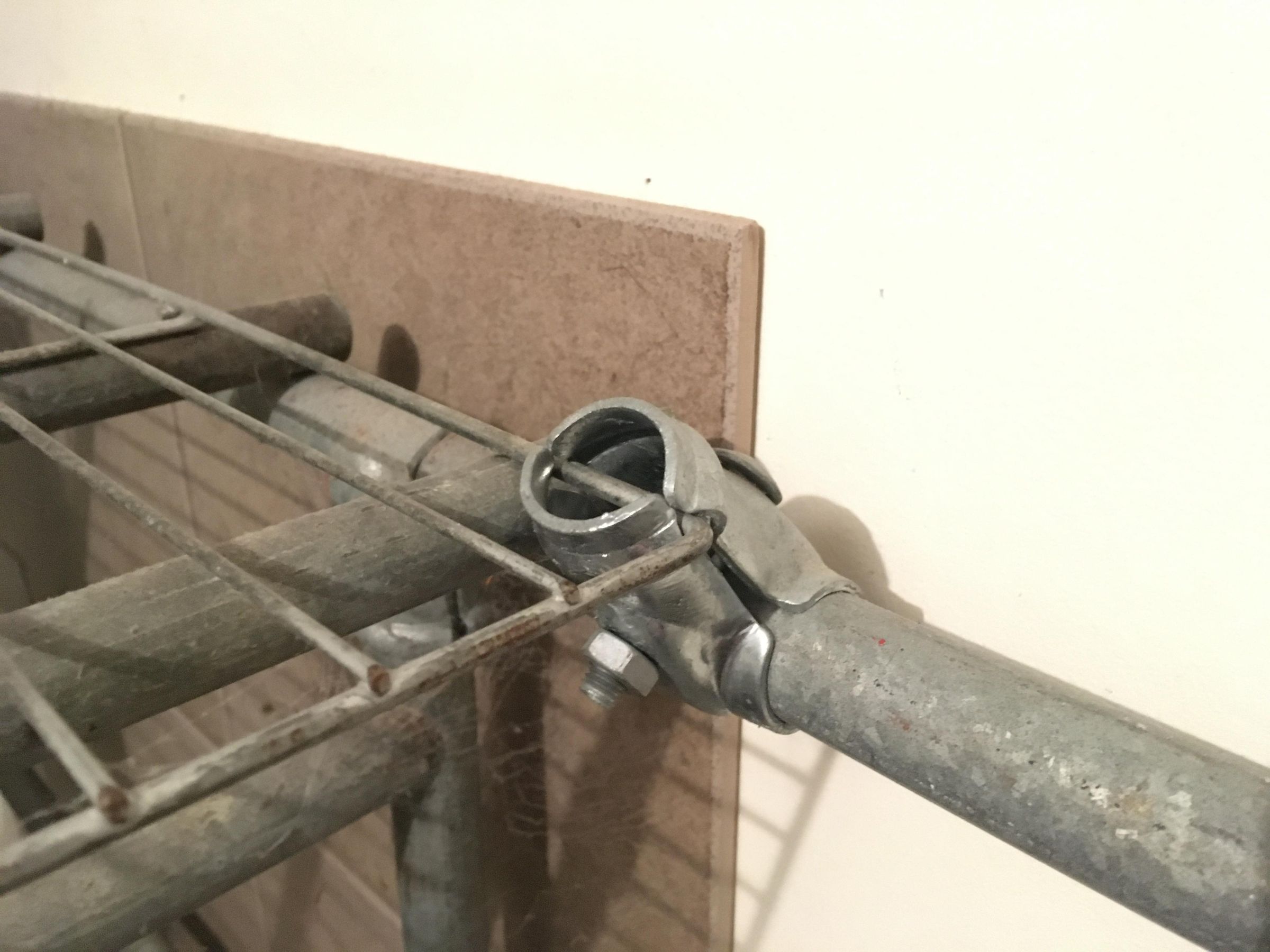 Firewood Storage From IBC Cages : 6 Steps (with Pictures) - Instructables