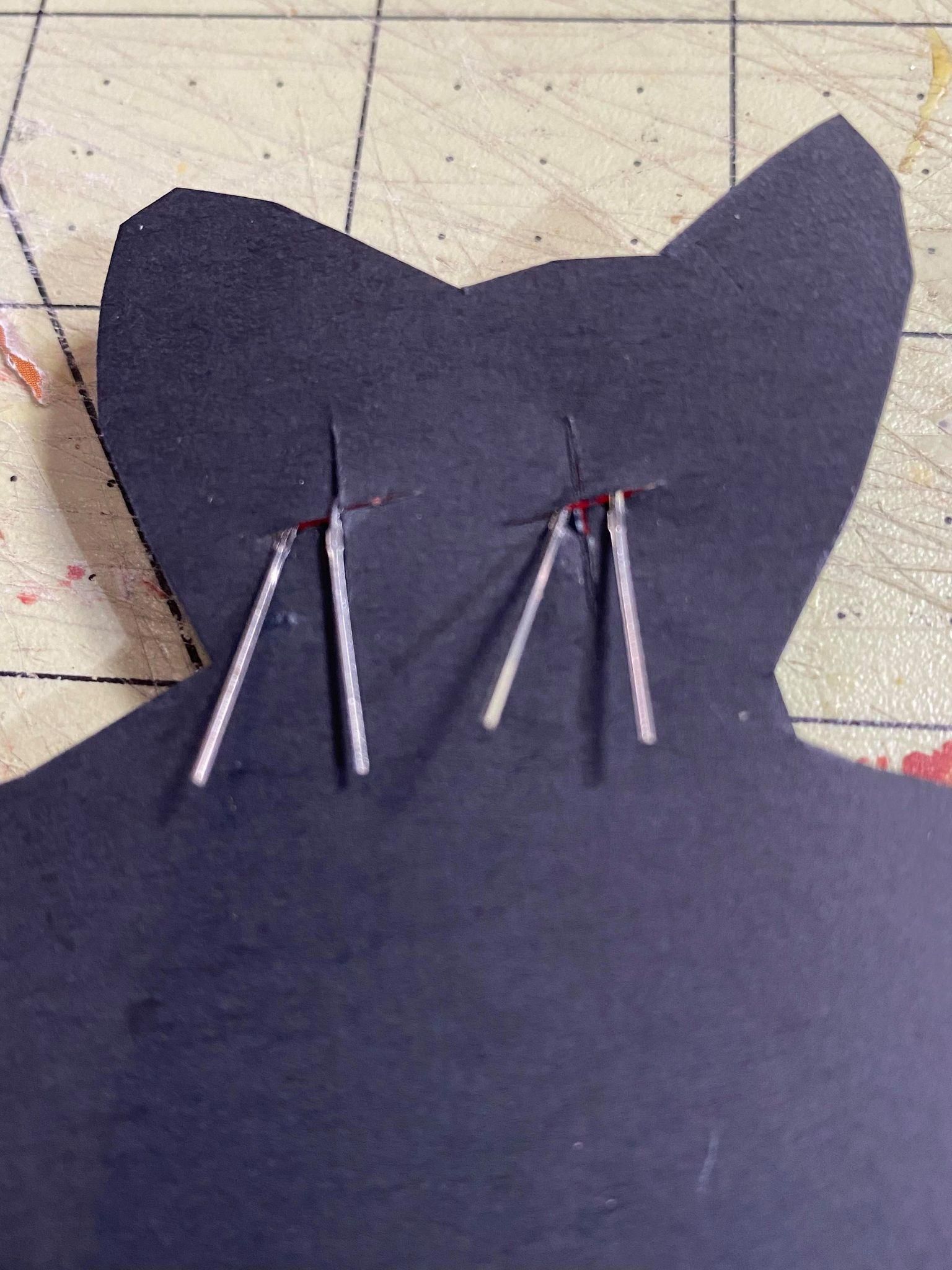Spooky Bats With Glowing LED Eyes : 7 Steps - Instructables