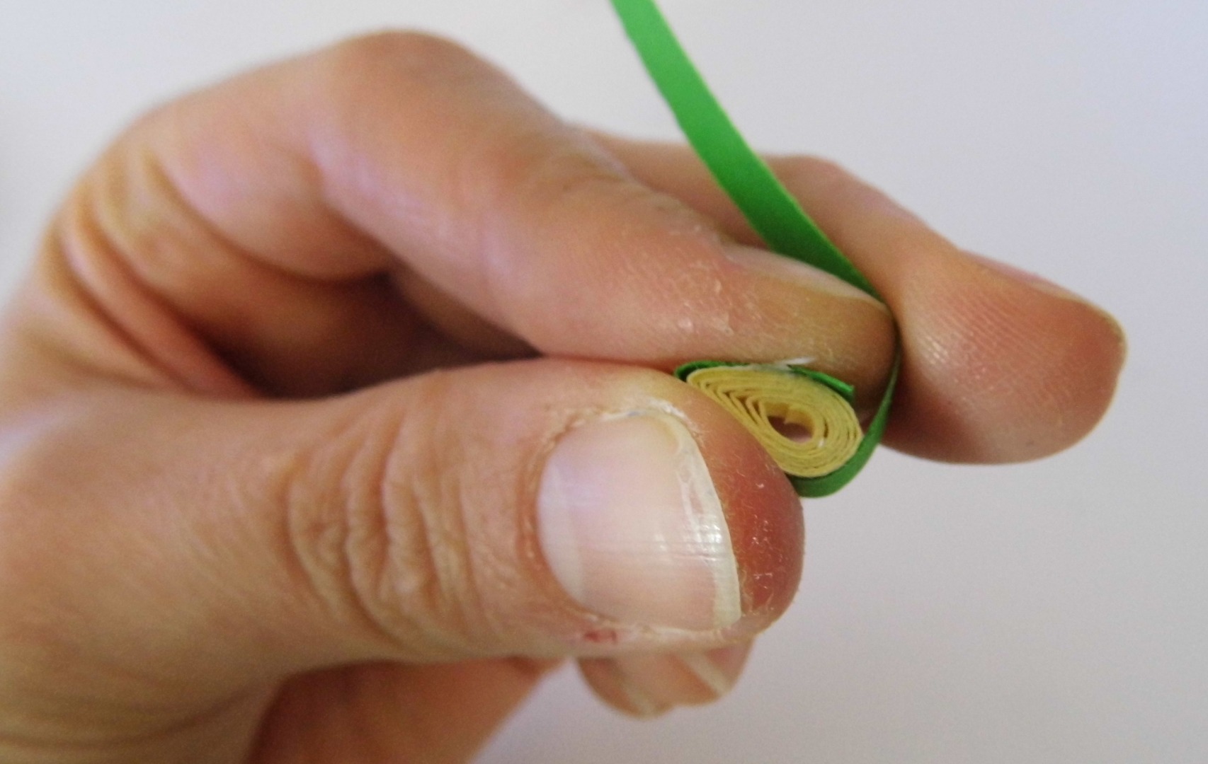 Handmade Paper Necklace : 13 Steps (with Pictures) - Instructables