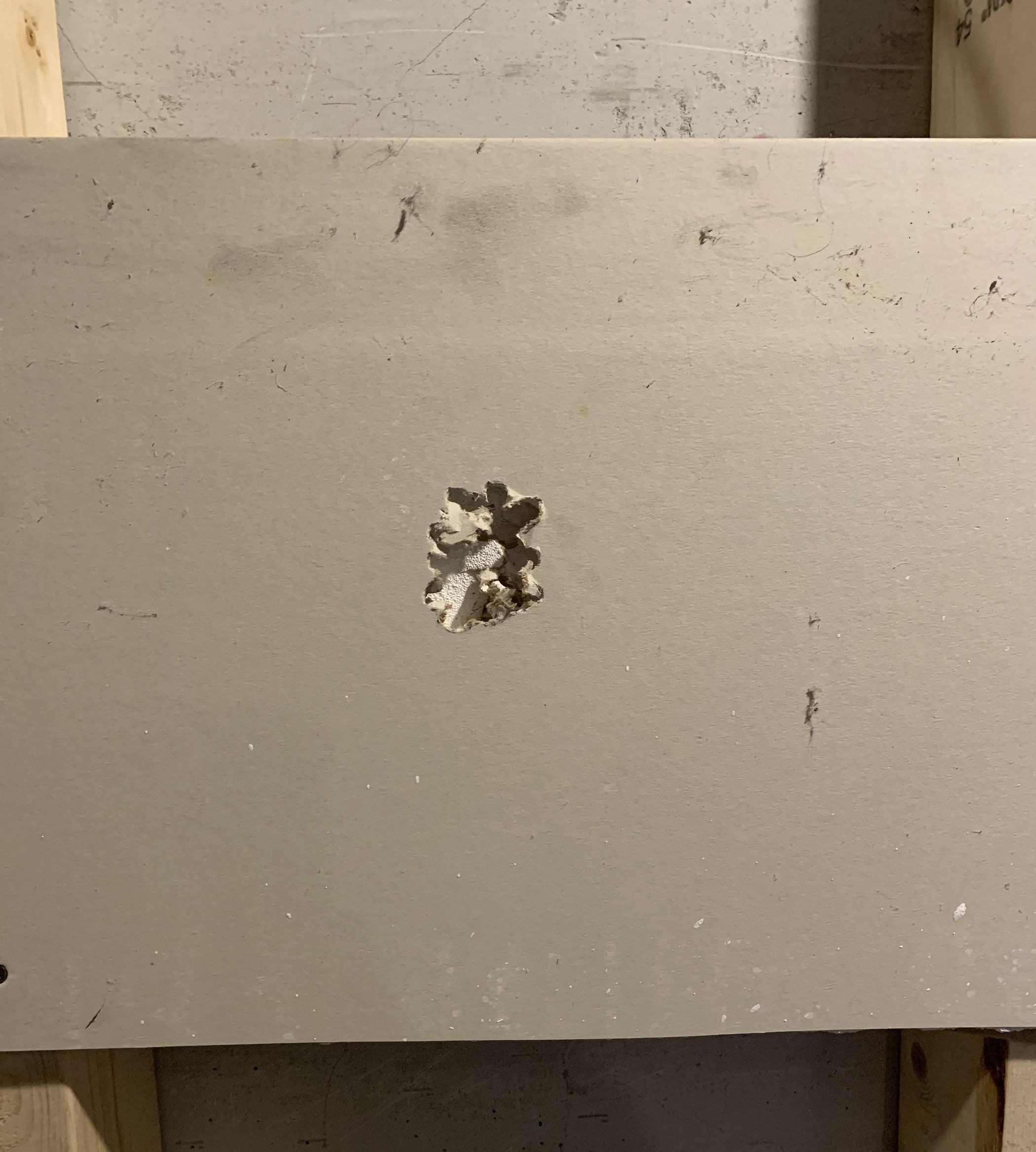 Dry Wall Repair : 5 Steps - Instructables