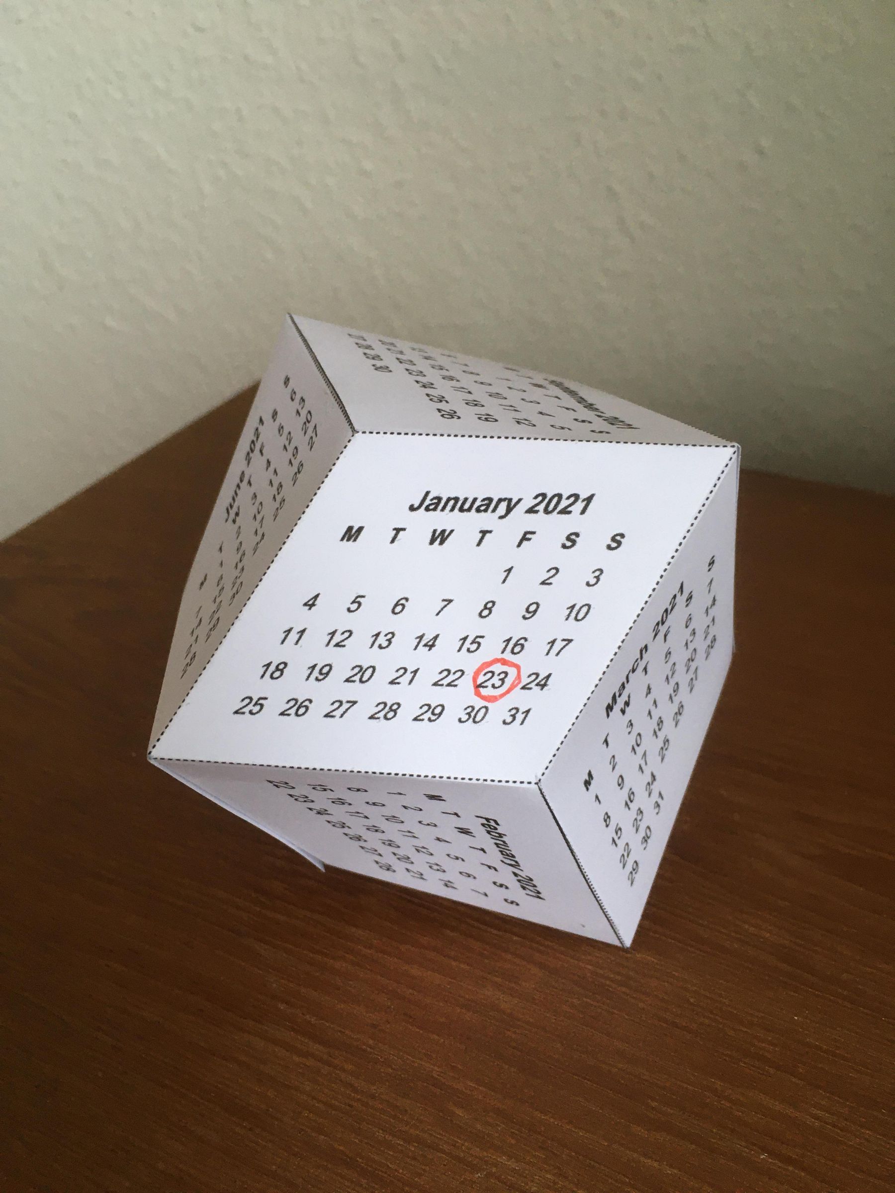 Choose Your 3D Calendar for 2021 : 4 Steps (with Pictures) - Instructables