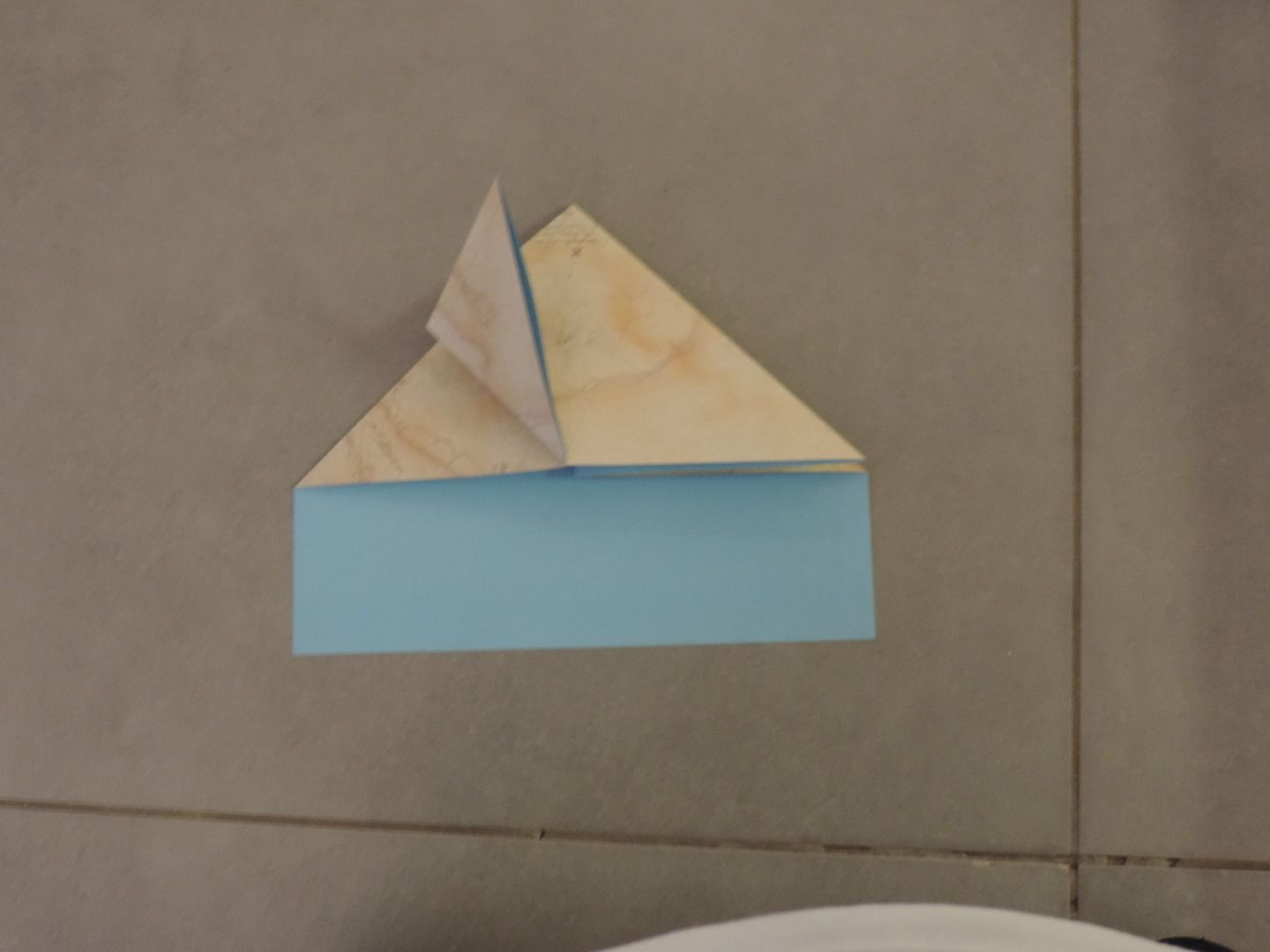 Paper Plane- the Swashbuckler : 3 Steps - Instructables