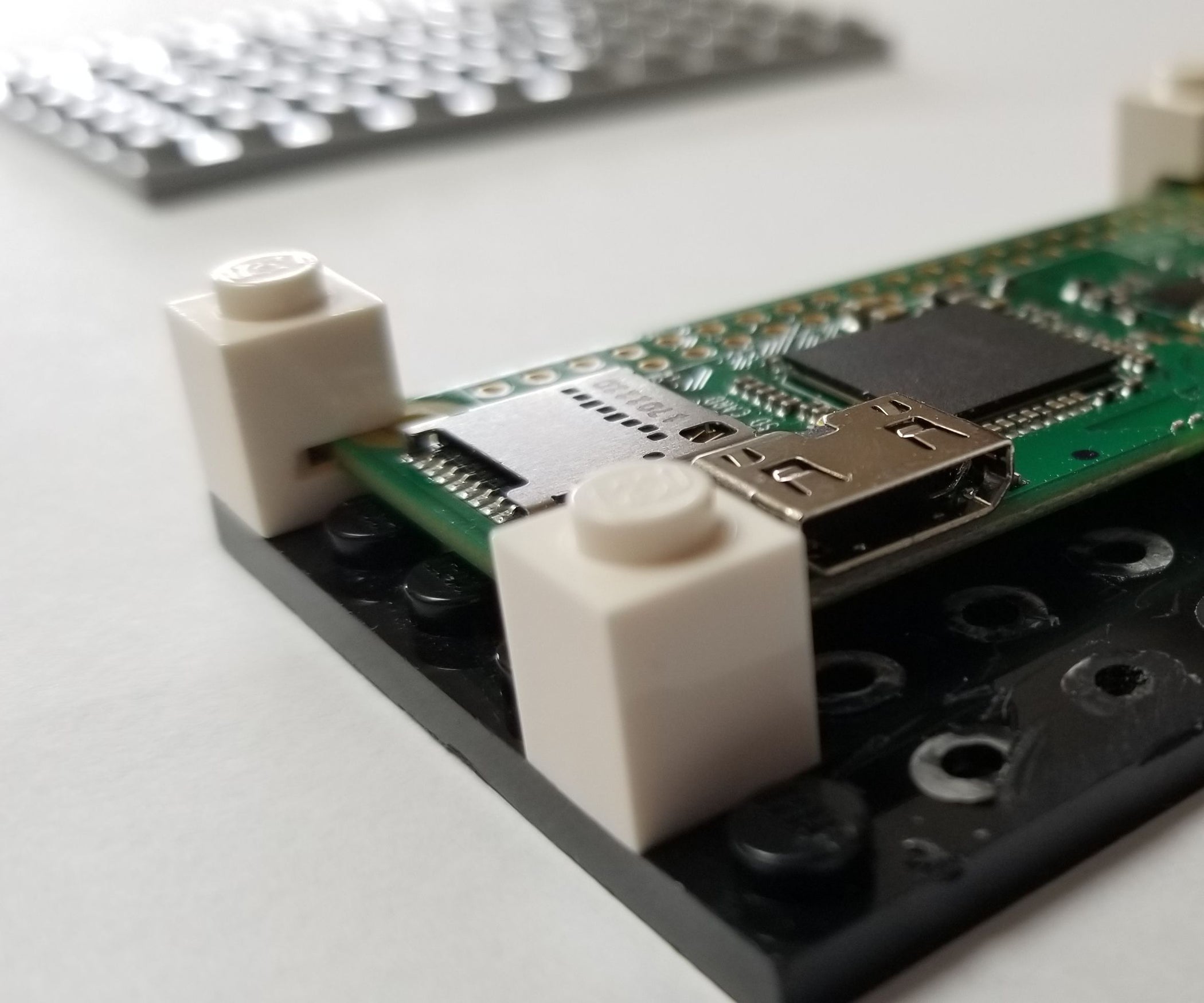 LEGO Raspberry Pi Zero Case : 4 Steps (with Pictures) - Instructables