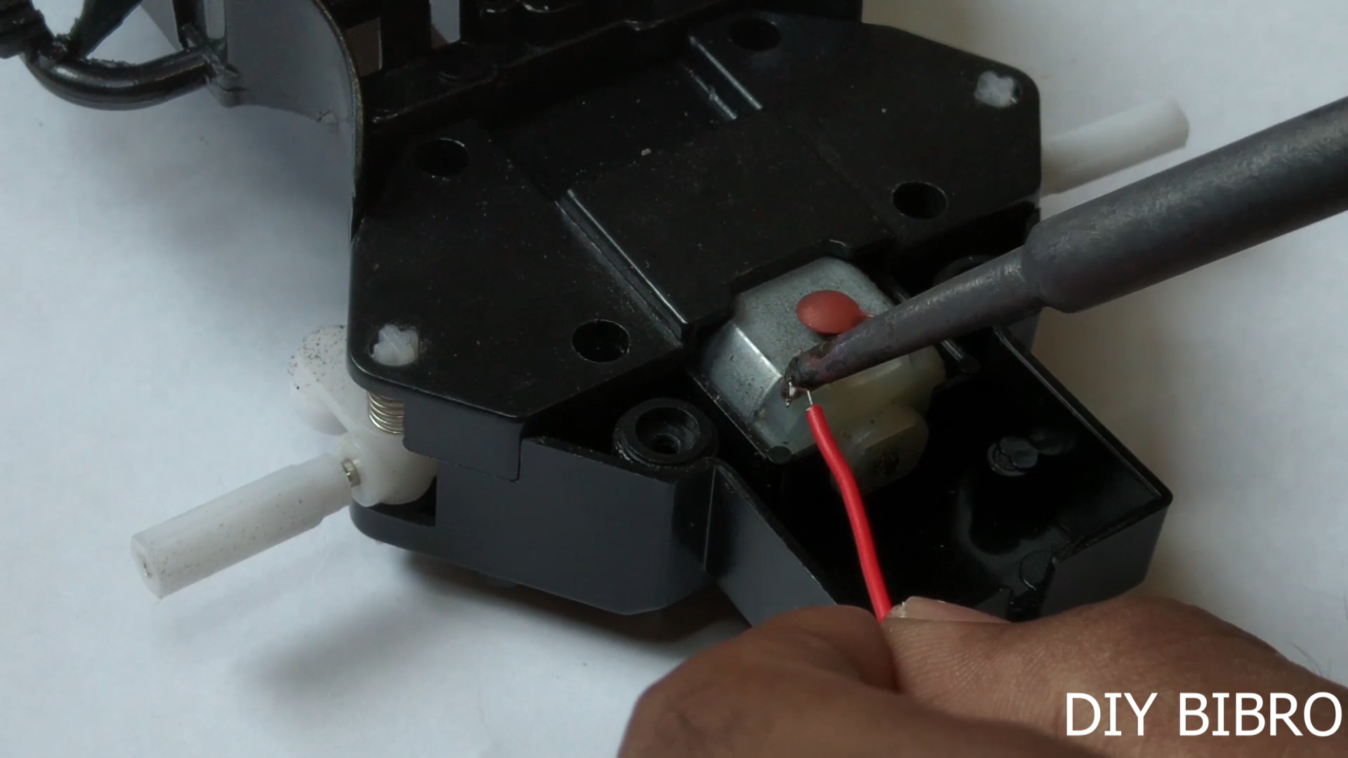DIY ARDUINO BLUETOOTH CONTROLLED CAR :) : 7 Steps (with Pictures ...
