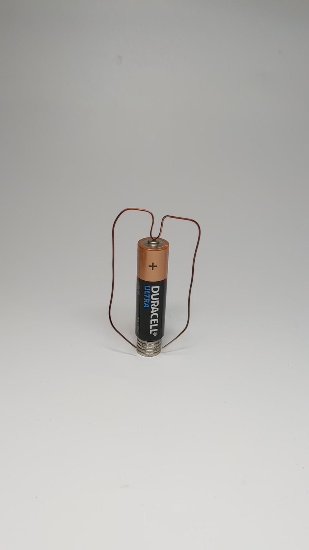Dancing Girl Homopolar Motor : 3 Steps (with Pictures) - Instructables