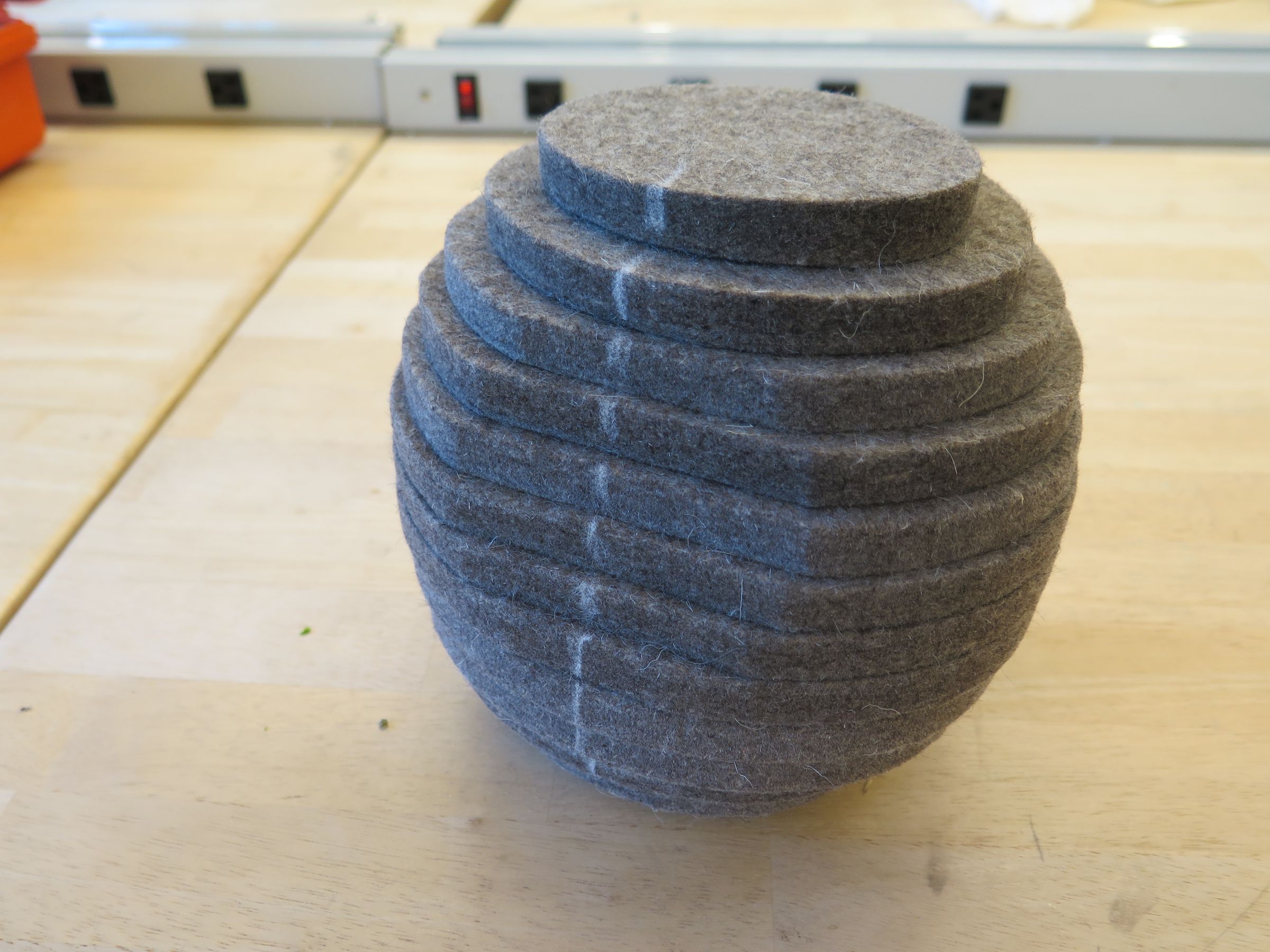 Layered Felt Vase : 6 Steps (with Pictures) - Instructables