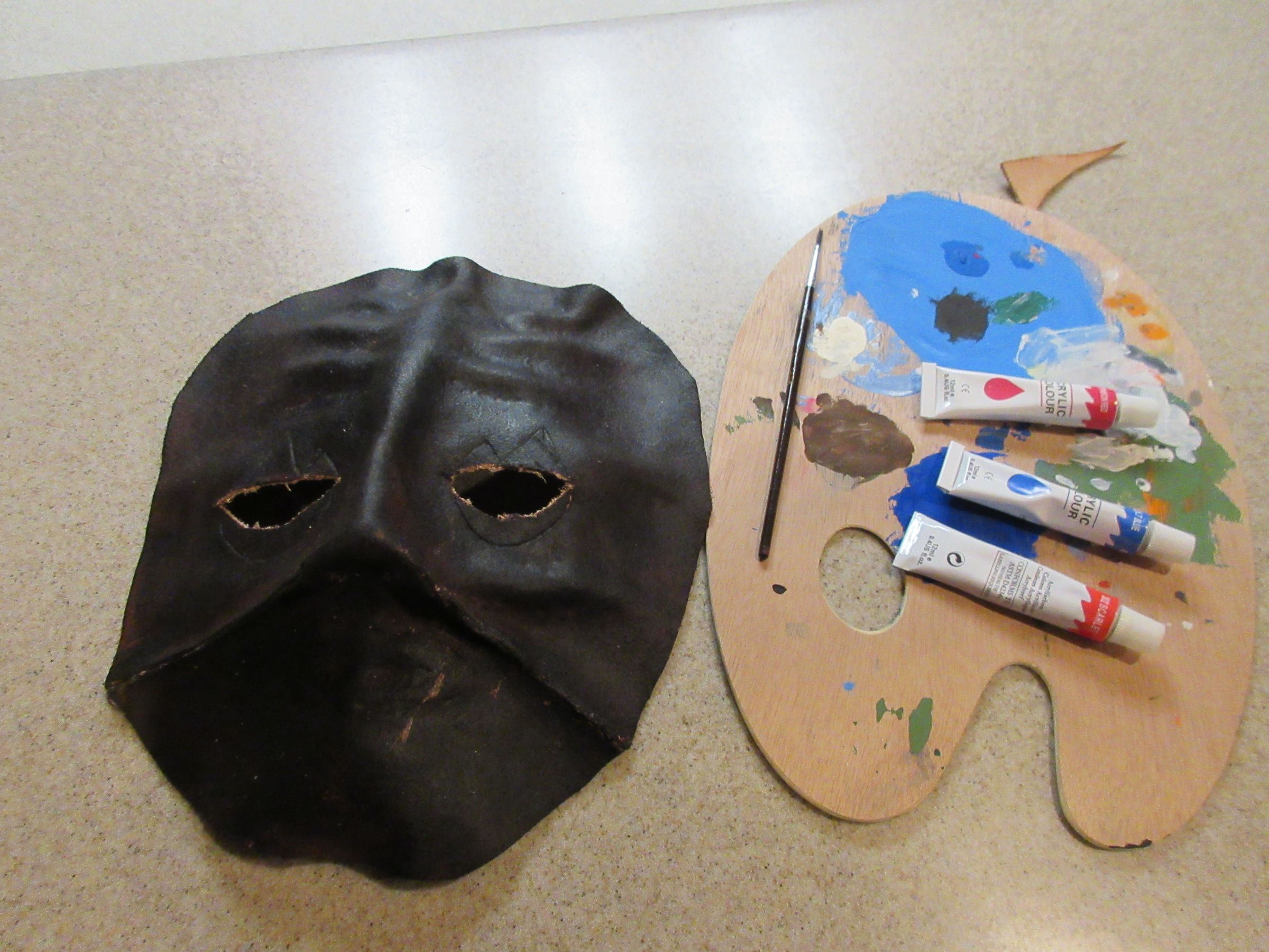Making a Full Faced Leather Mask : 6 Steps (with Pictures) - Instructables