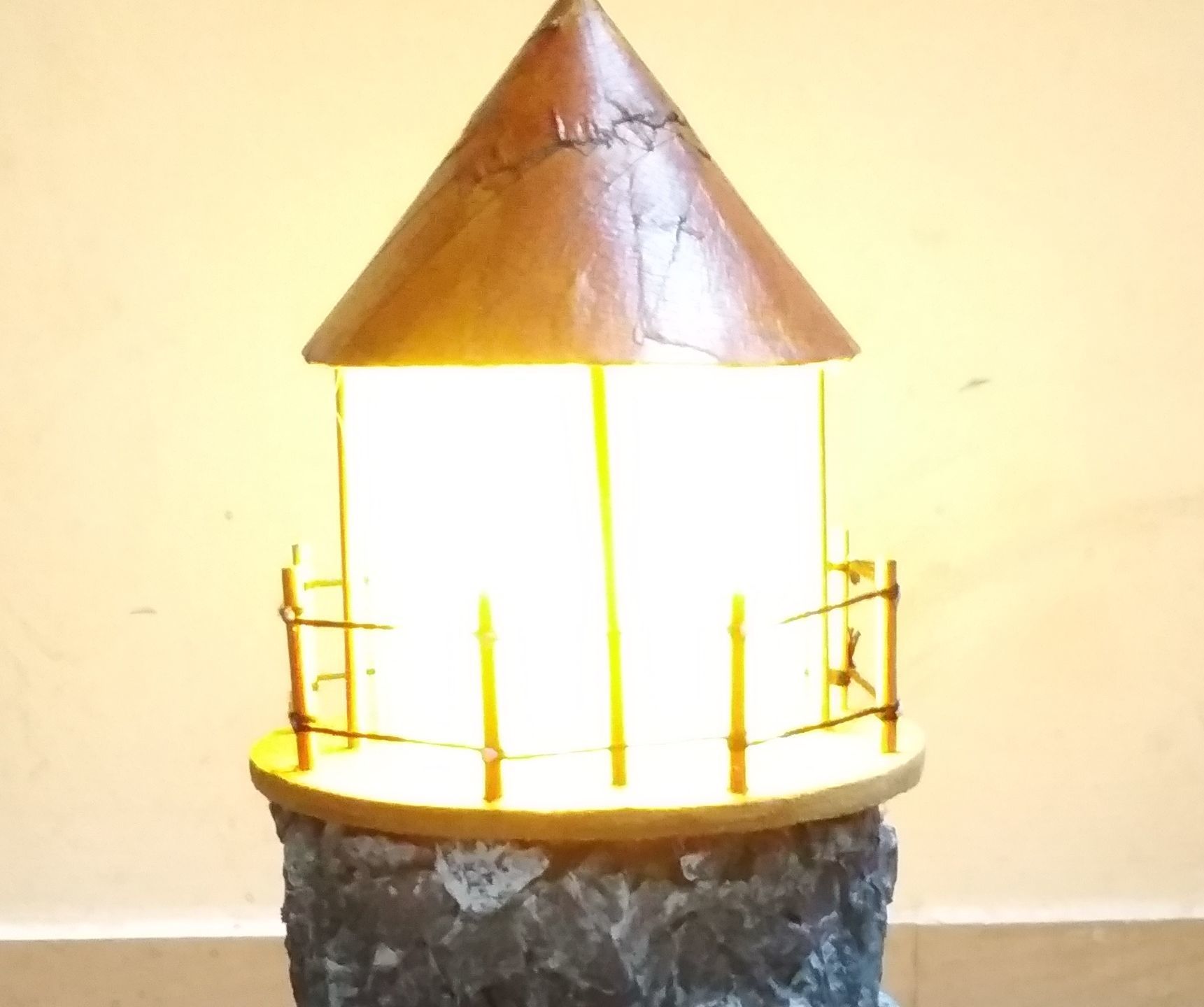 Mini Lighthouse Lamp : 9 Steps (with Pictures) - Instructables