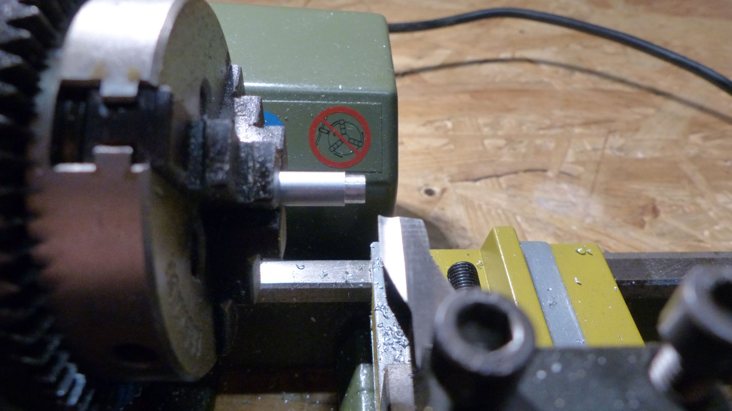 The Torsion Wire Magnetoscope : 7 Steps (with Pictures) - Instructables