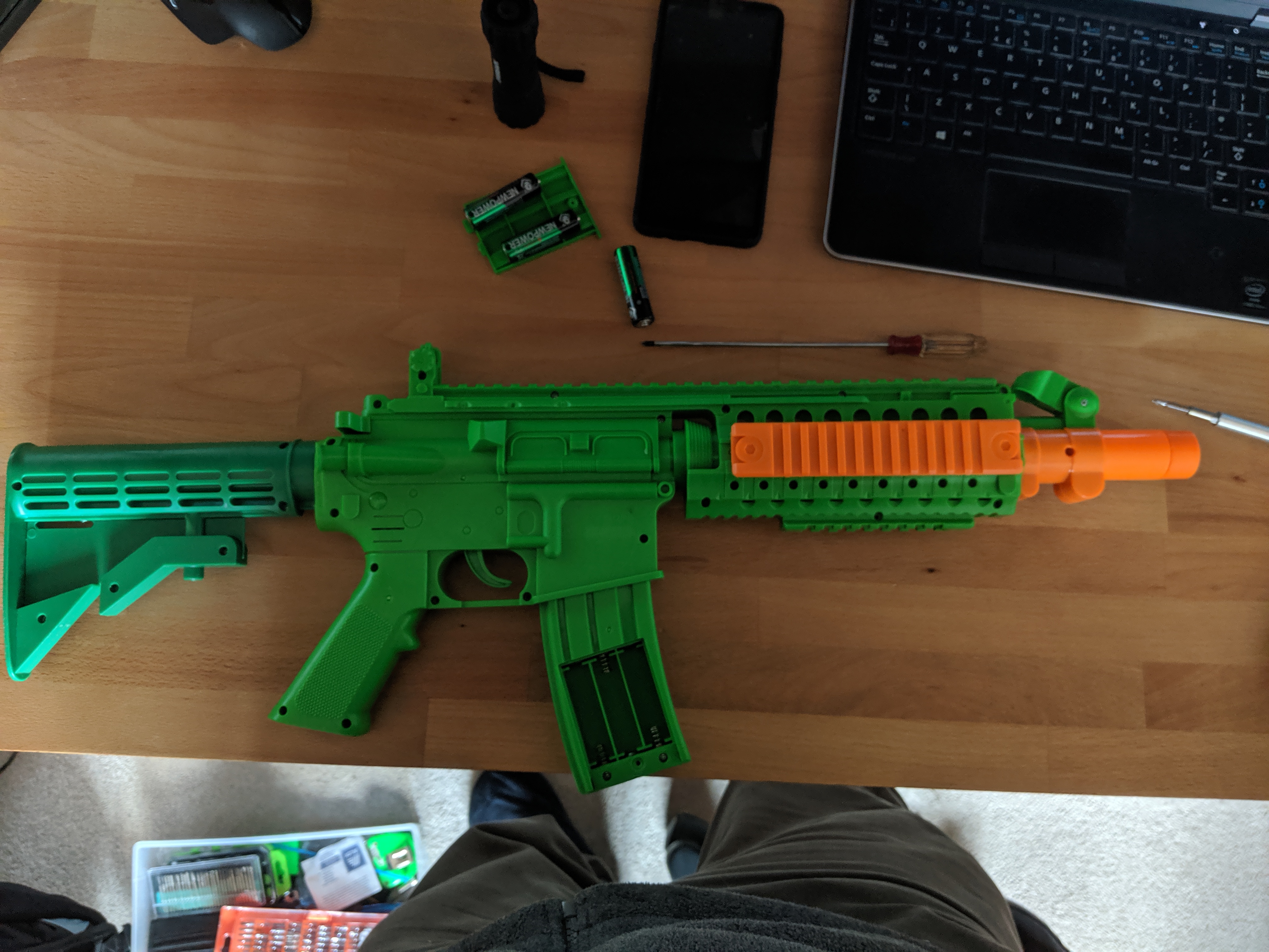 Toy Assault Rifle Mod : 7 Steps - Instructables